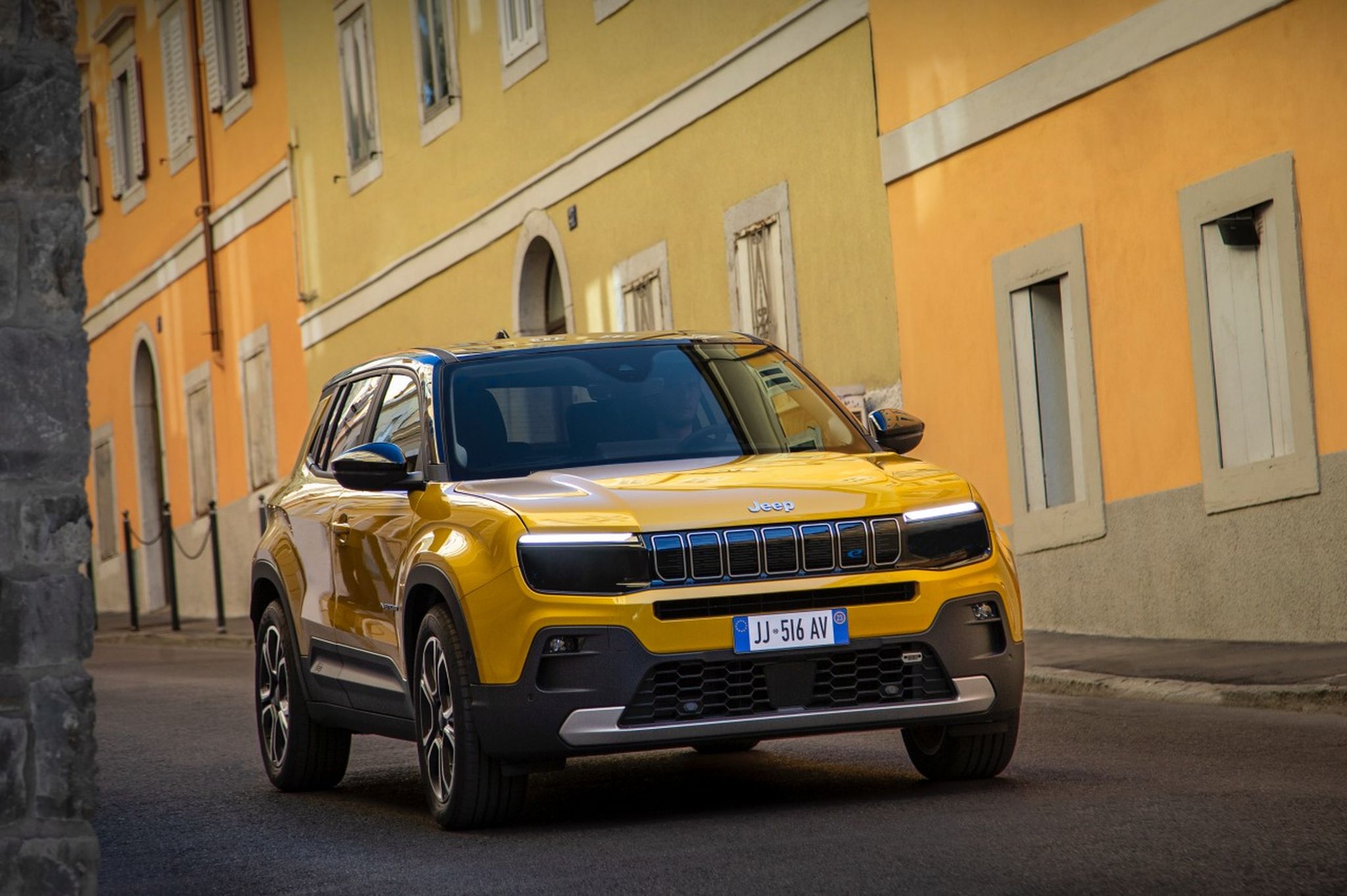 Toyota C-HR+, todas las versiones y motorizaciones del mercado, con ...