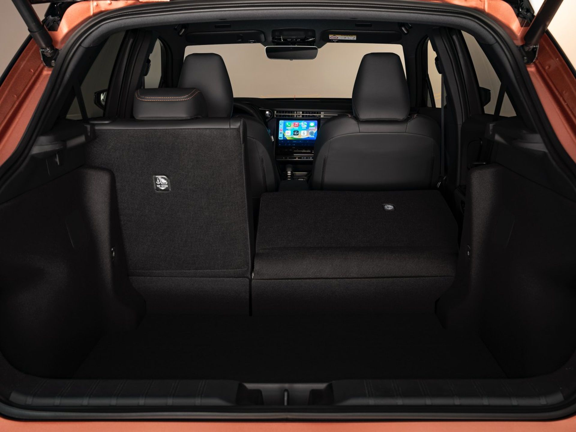 Noticias y artículos sobre el nuevo Lexus LBX y su tecnología avanzada | Autobild.es