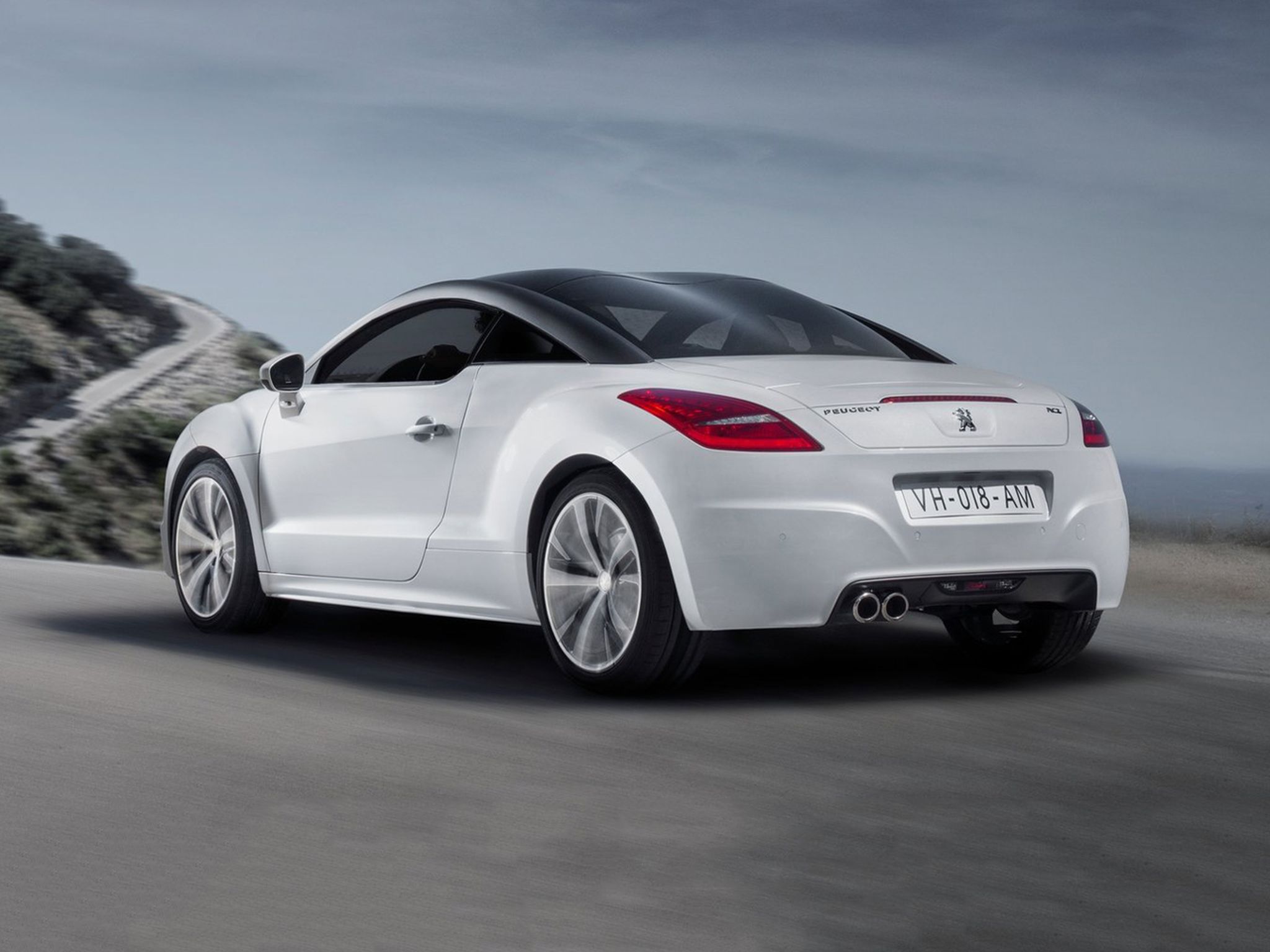 Noticias sobre el Peugeot RCZ y su evolución en el mercado ...