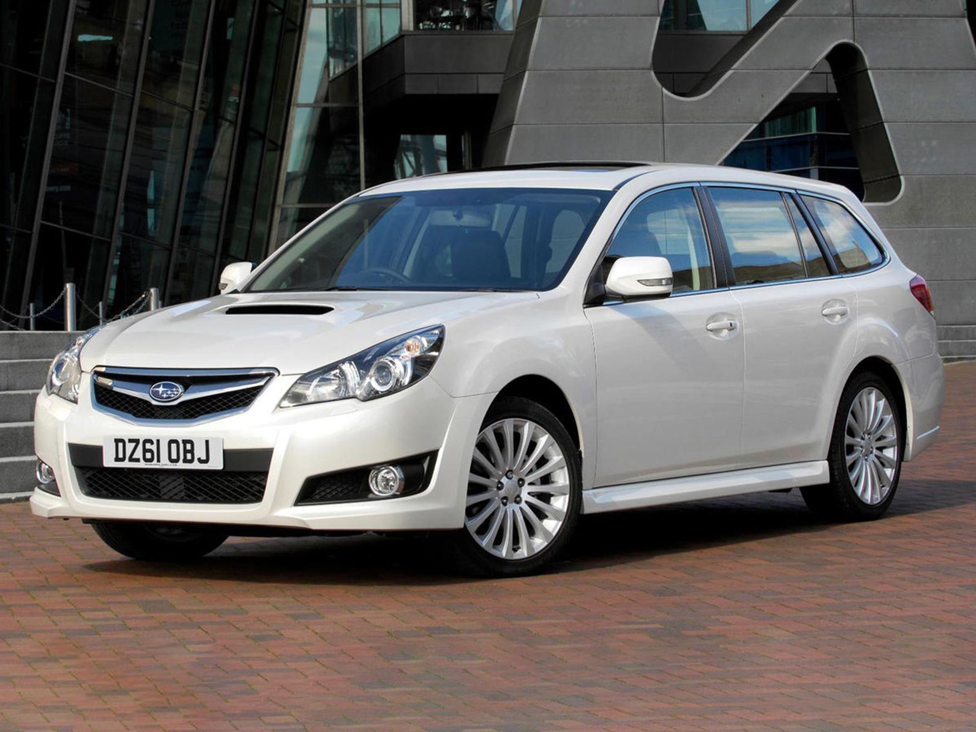 Noticias y artículos sobre el Subaru Legacy: características, opiniones ...