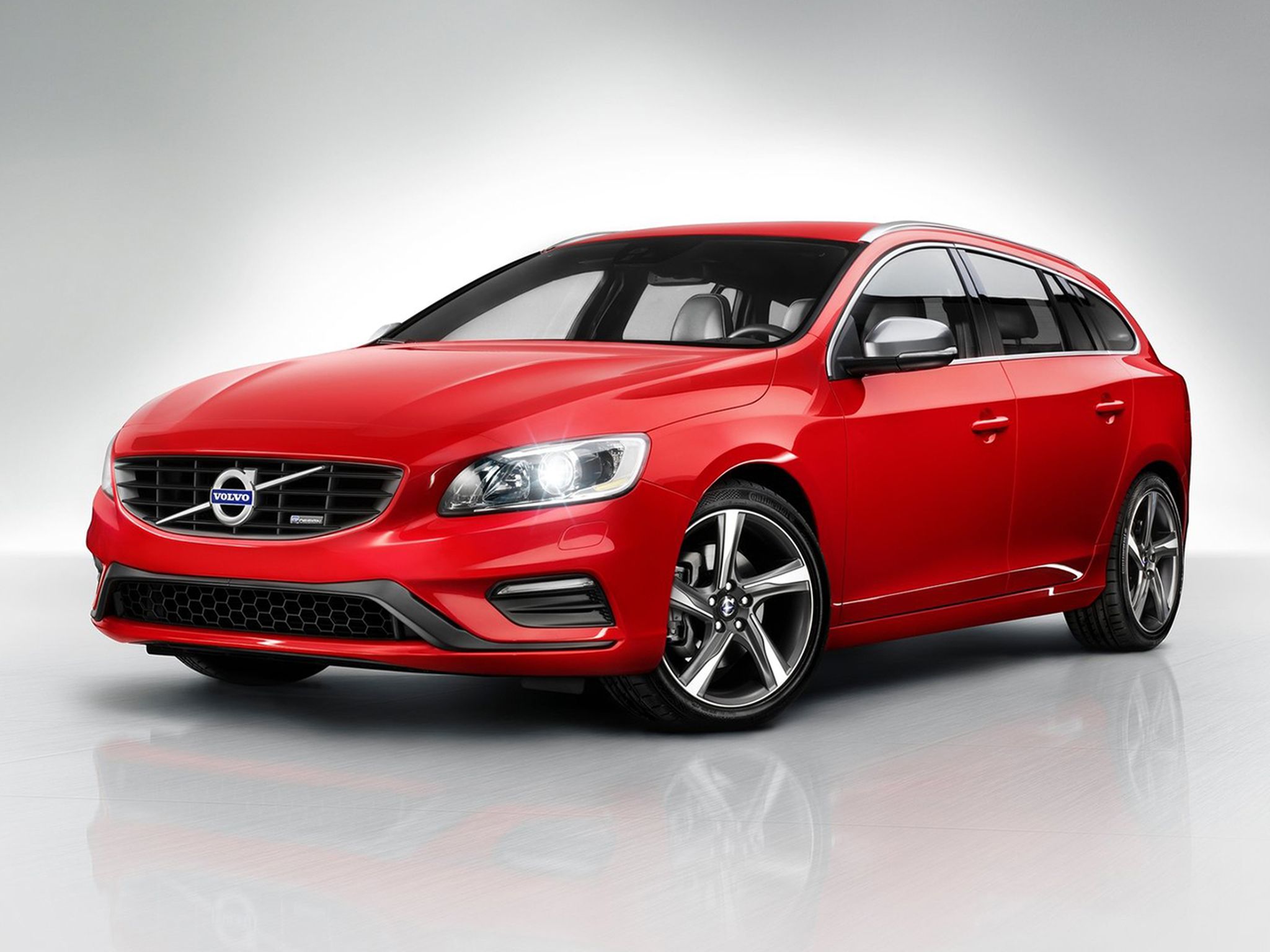 Noticias sobre el Volvo V60: análisis, características, comparativas y ...
