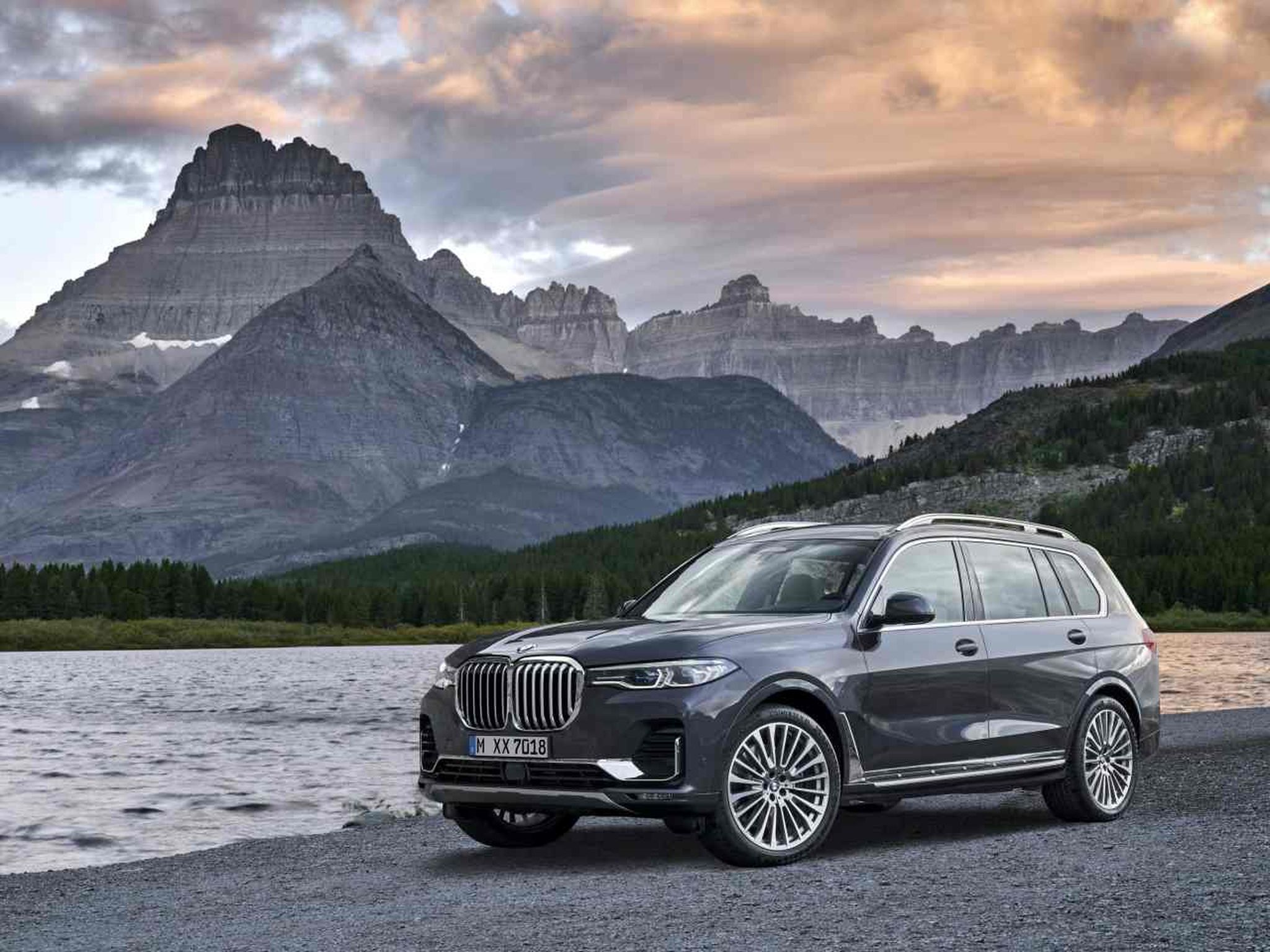Noticias sobre el BMW X7, el SUV de lujo que marca tendencia en el mercado español | Autobild.es