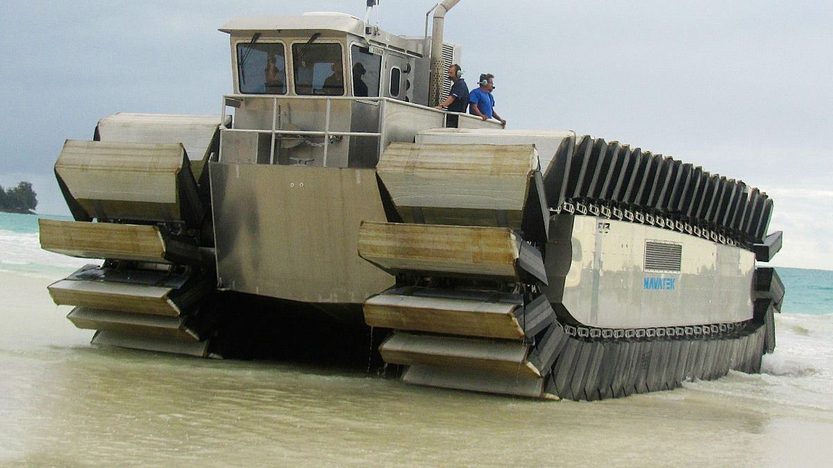 Uhac: el anfibio más radical de los marines americanos