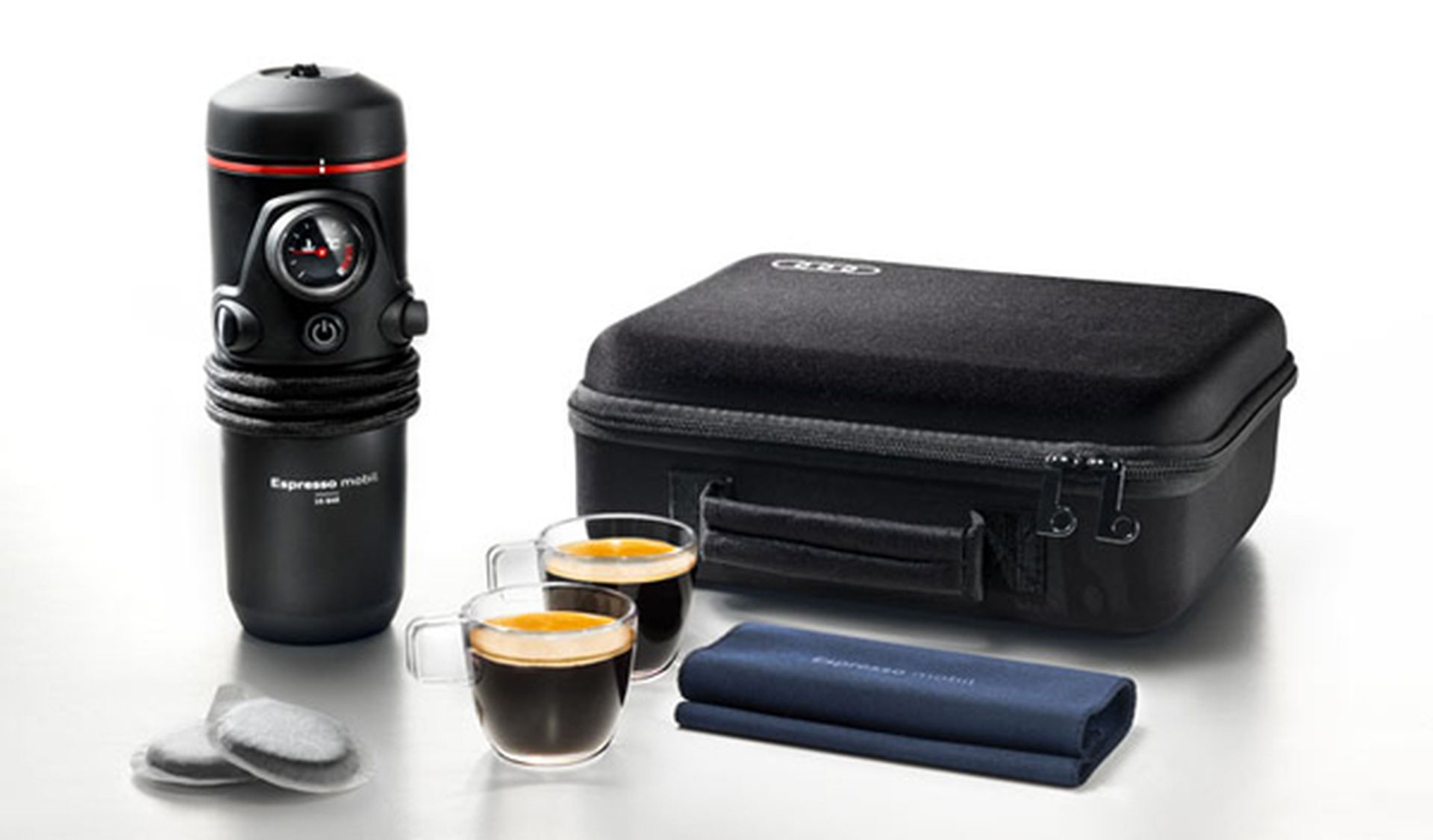 Cafetera portátil Audi: para cafeteros con cuatro aros