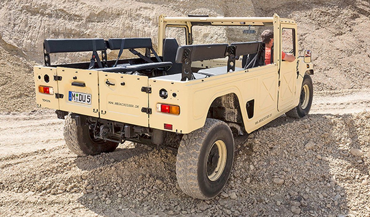 Prueba: Toyota Mega Cruiser BXD 10. El Hummer japonés