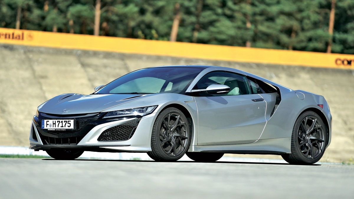 Comparativa: Honda NSX vs Nissan GT-R