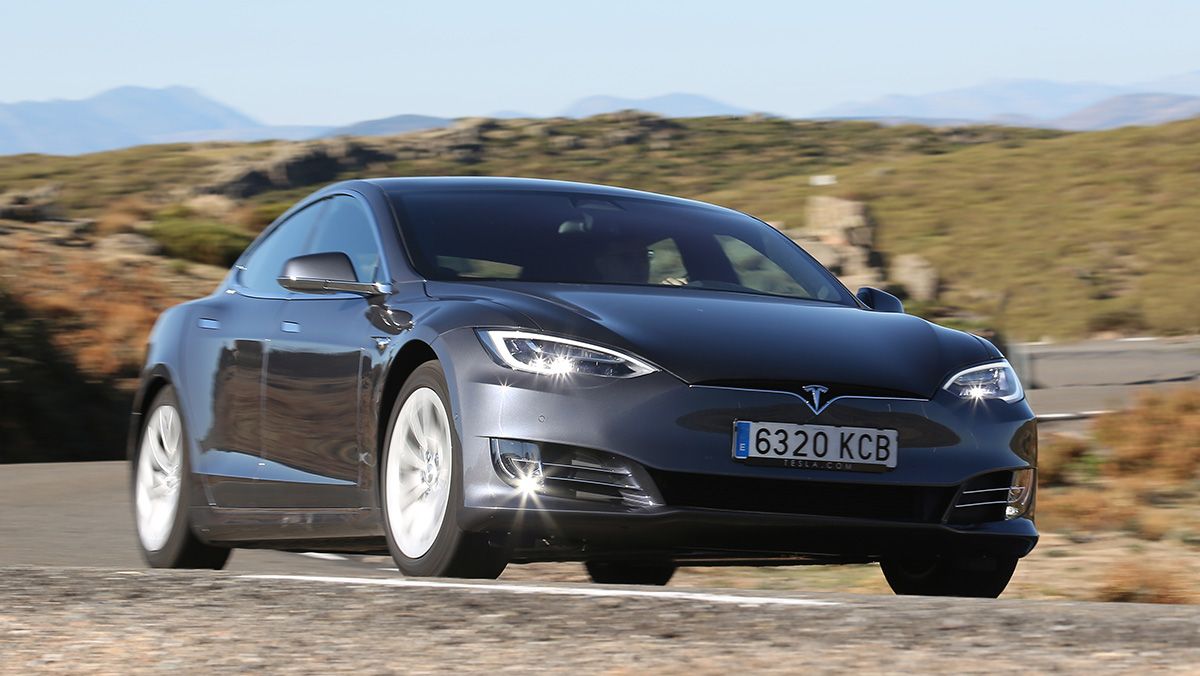 Vídeo: la última actualización del Tesla Model S 100D lo hace más rápido