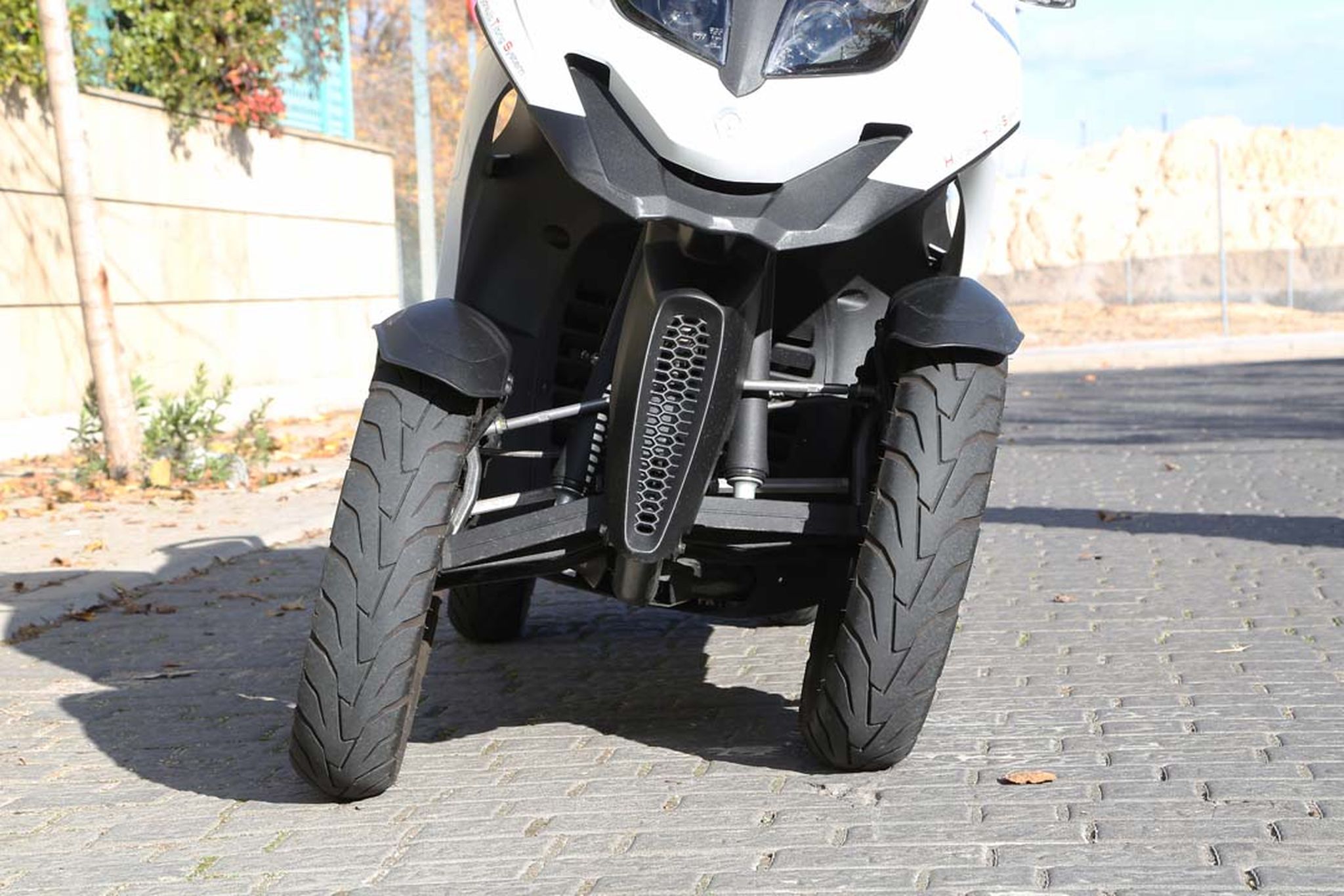 Prueba Quadro4: la moto-SUV de cuatro ruedas para el carnet B