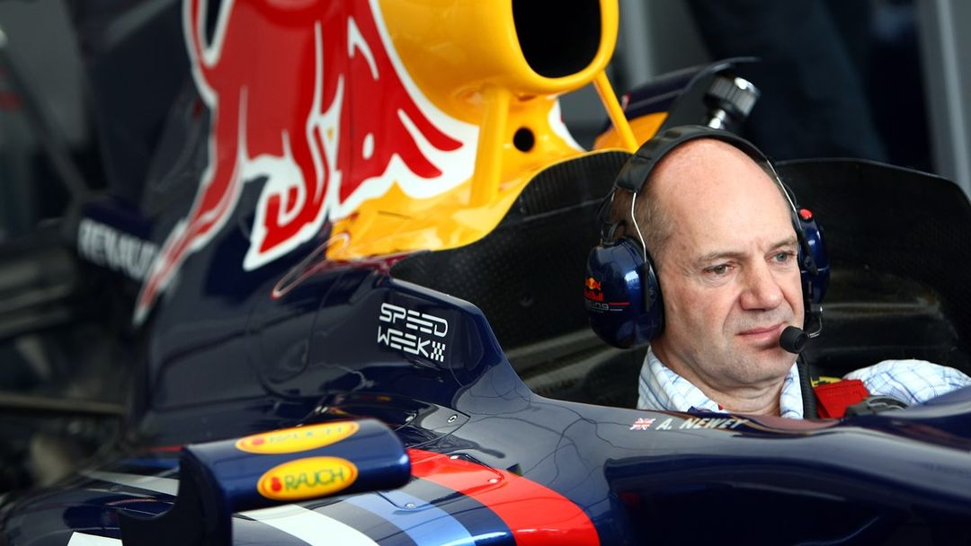 “Cómo hacer un coche”, la genialidad de Adrian Newey en un libro