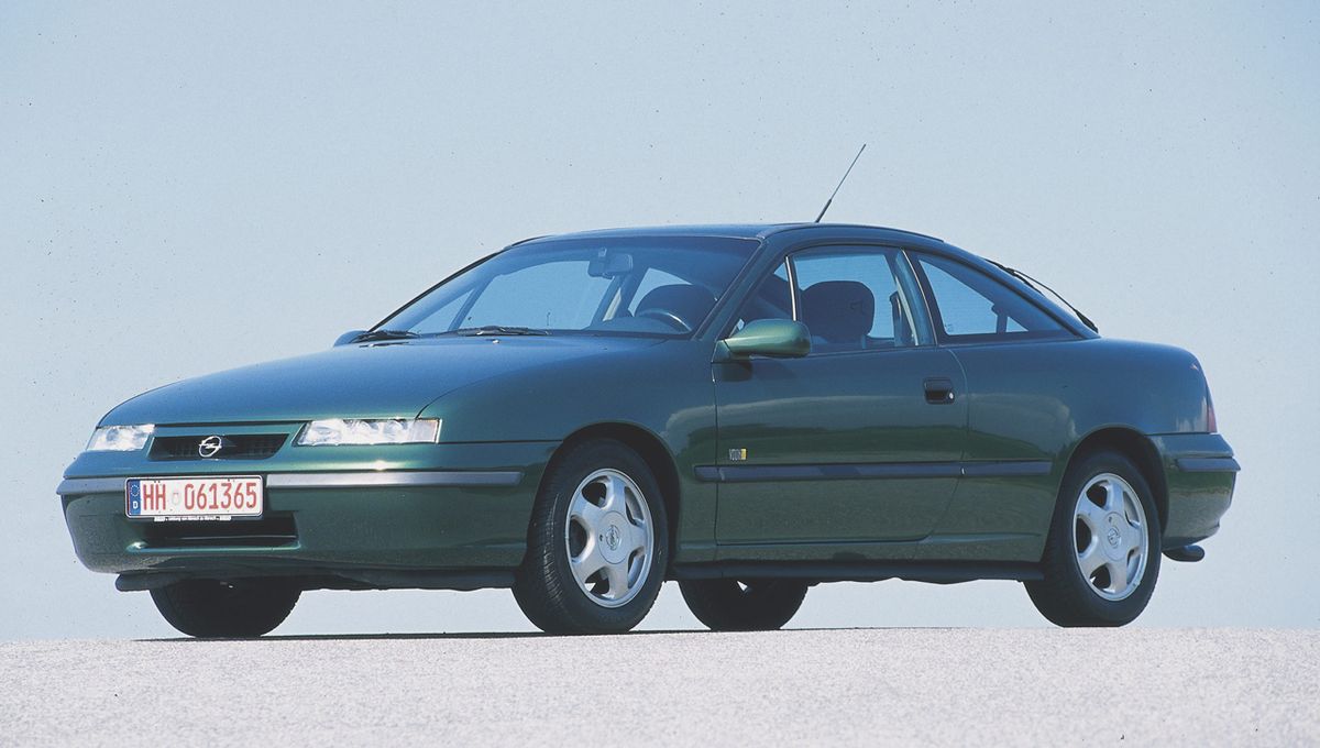 Compa oldie: Opel Calibra contra Ford Probe