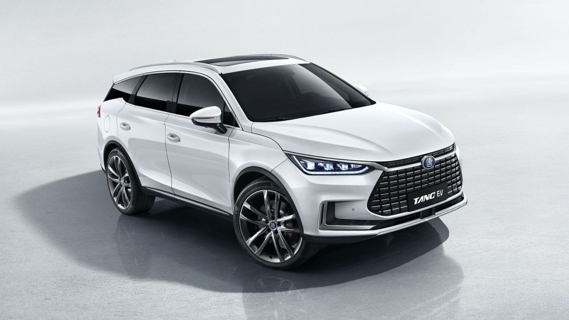 BYD Tang EV 600, con una batería que aguanta más de un millón de kilómetros