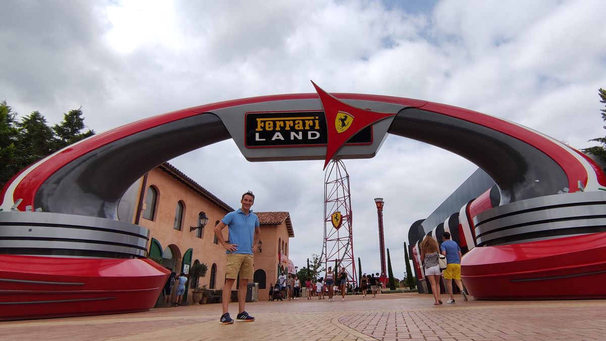 He estado en Ferrari Land y te cuento mi experiencia. ¿Repetiría?