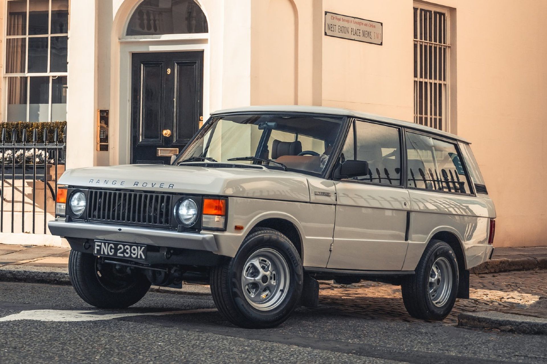 Este Range Rover Classic Restomod cumple hasta con las zonas de ultra ...