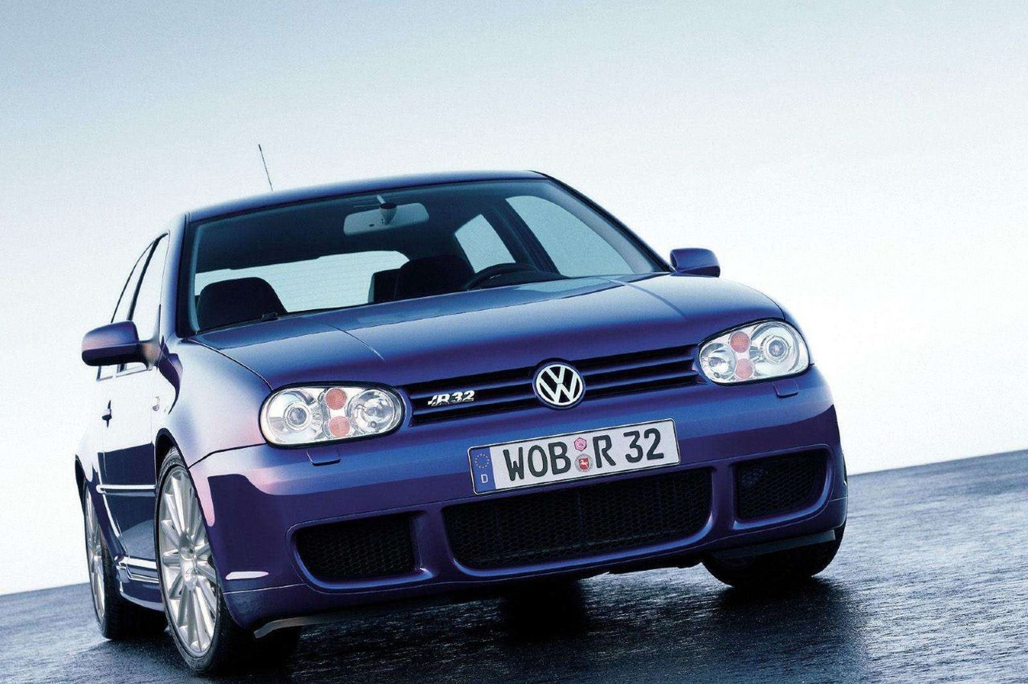 La increíble historia del Volkswagen Golf R32
