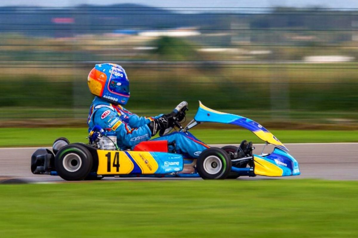 Alonso tiene una carrera más este año: 24 Horas de Dubái de karting