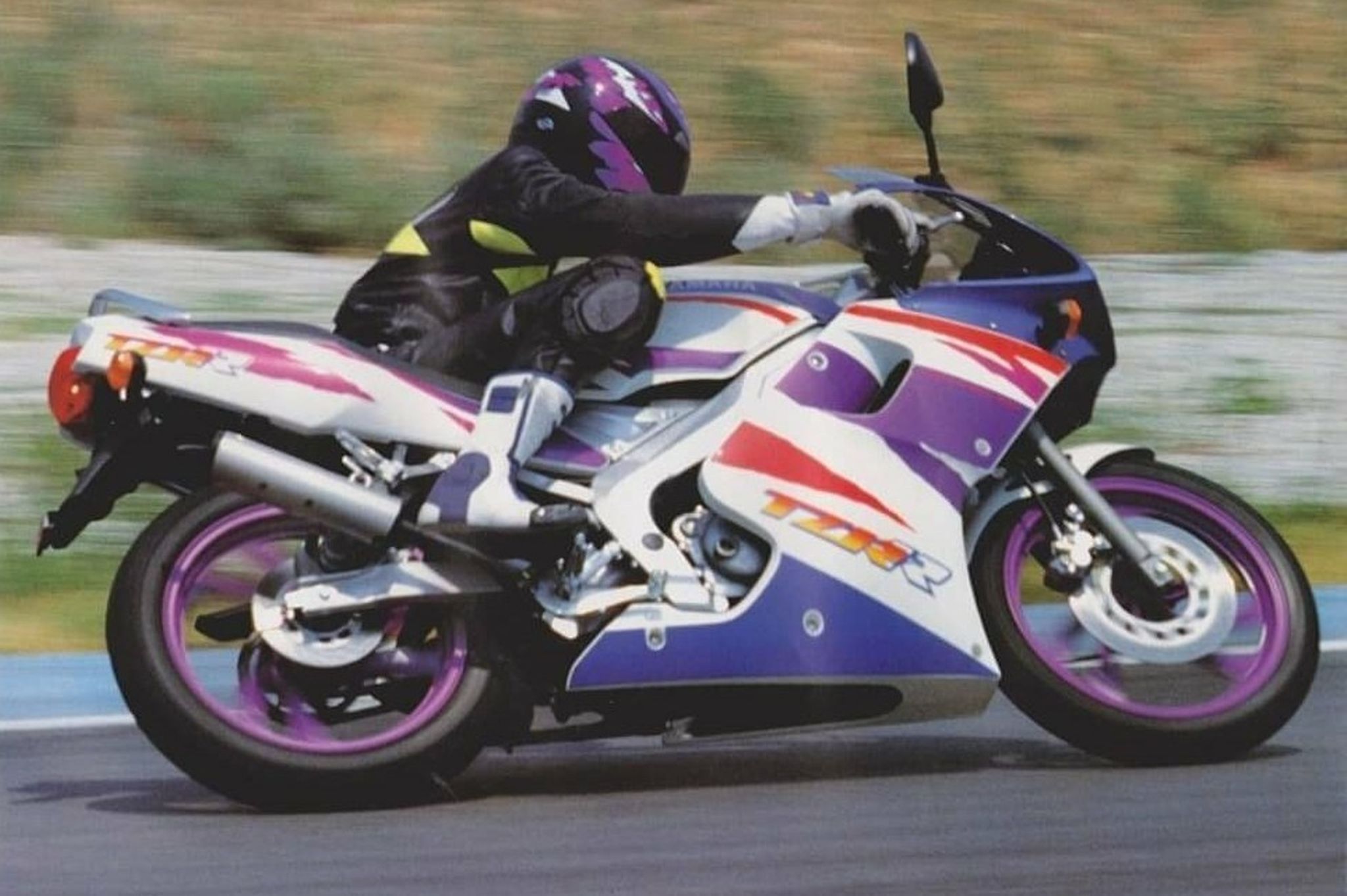 La increíble historia de la Yamaha TZR
