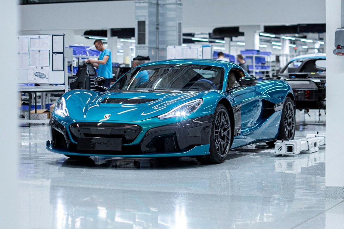 El primer Rimac Nevera ya ha salido de la línea de producción