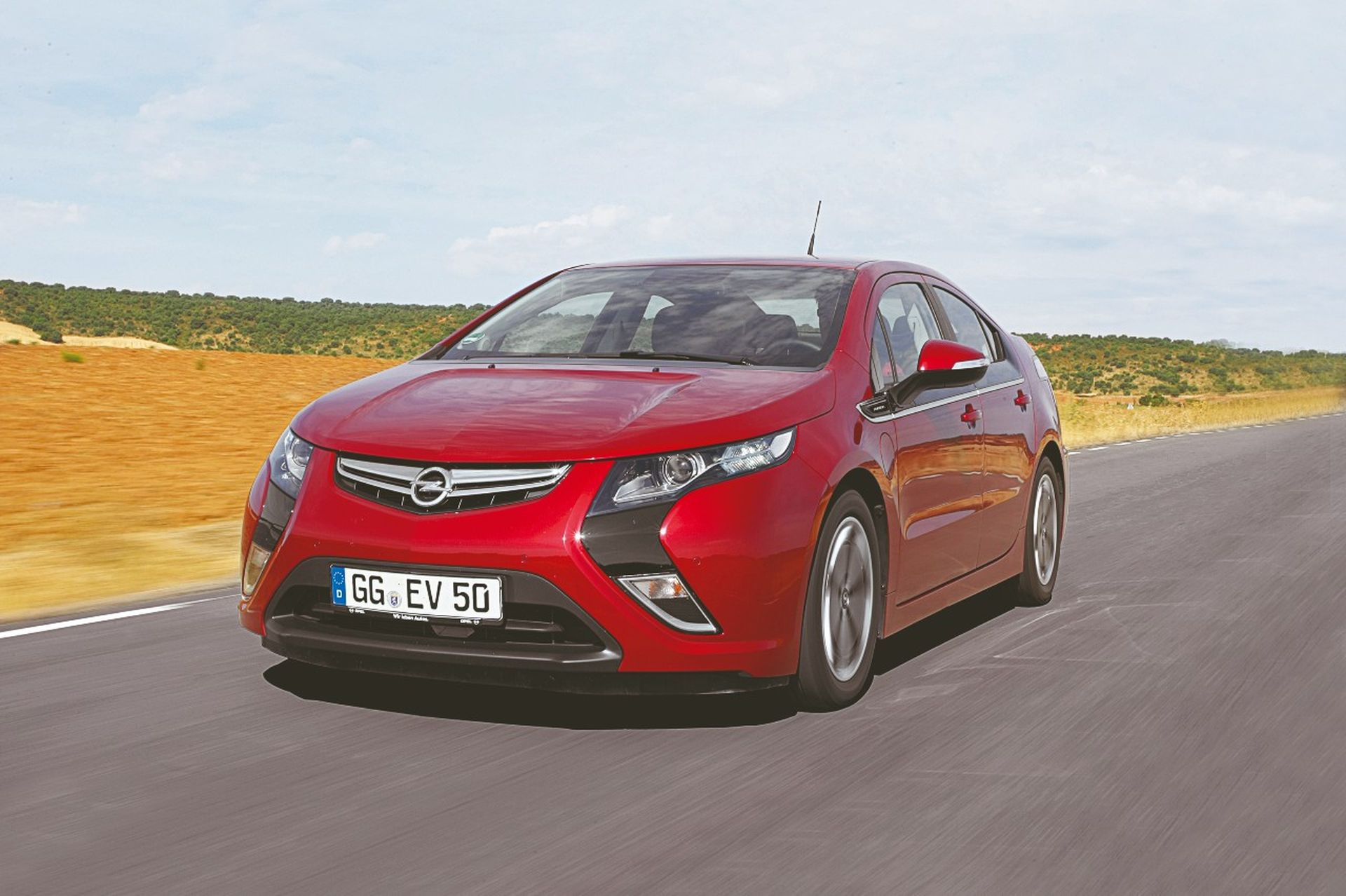 Prueba retro: Opel Ampera, el primer eléctrico de autonomía extendida