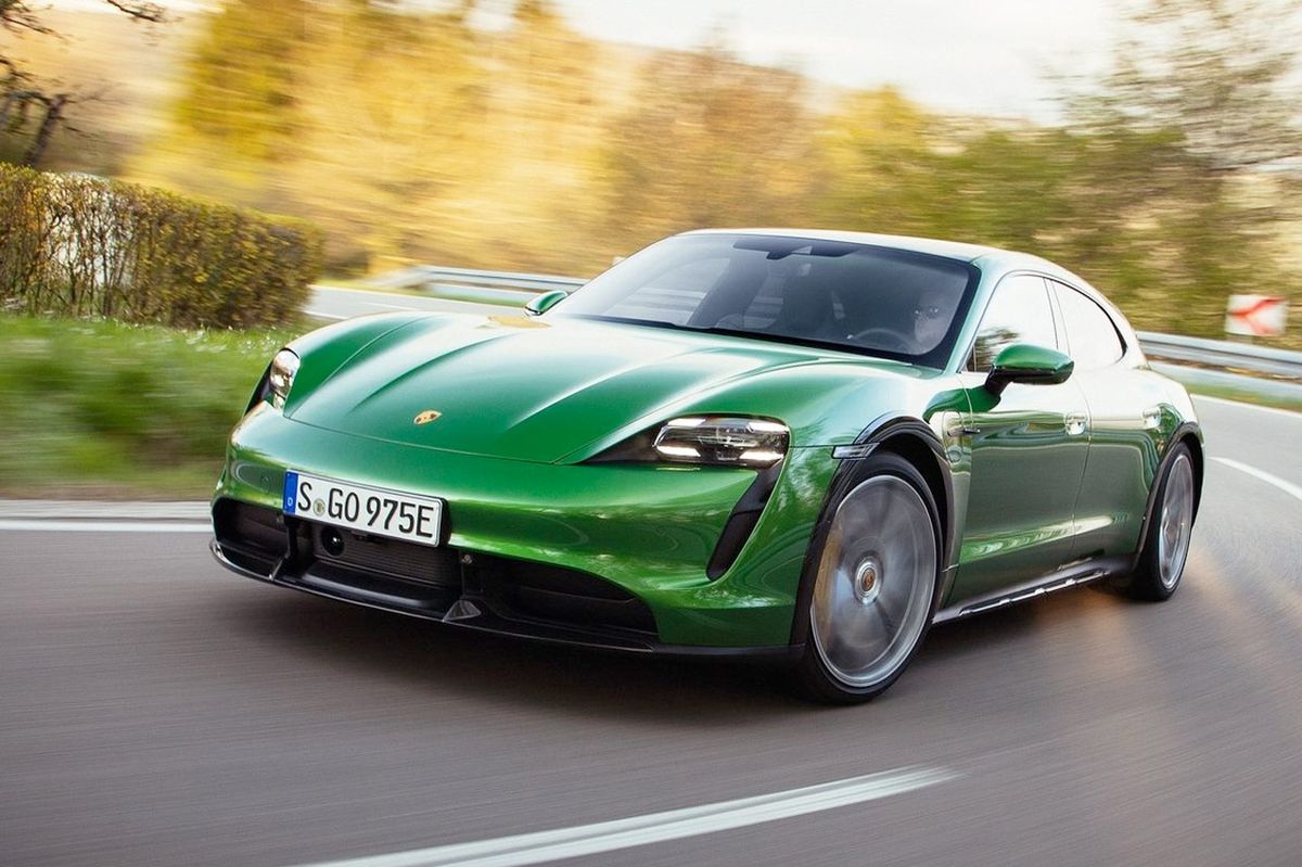 Prueba del Porsche Taycan Turbo S Cross Turismo: ¡toma de tierra de 761 ...