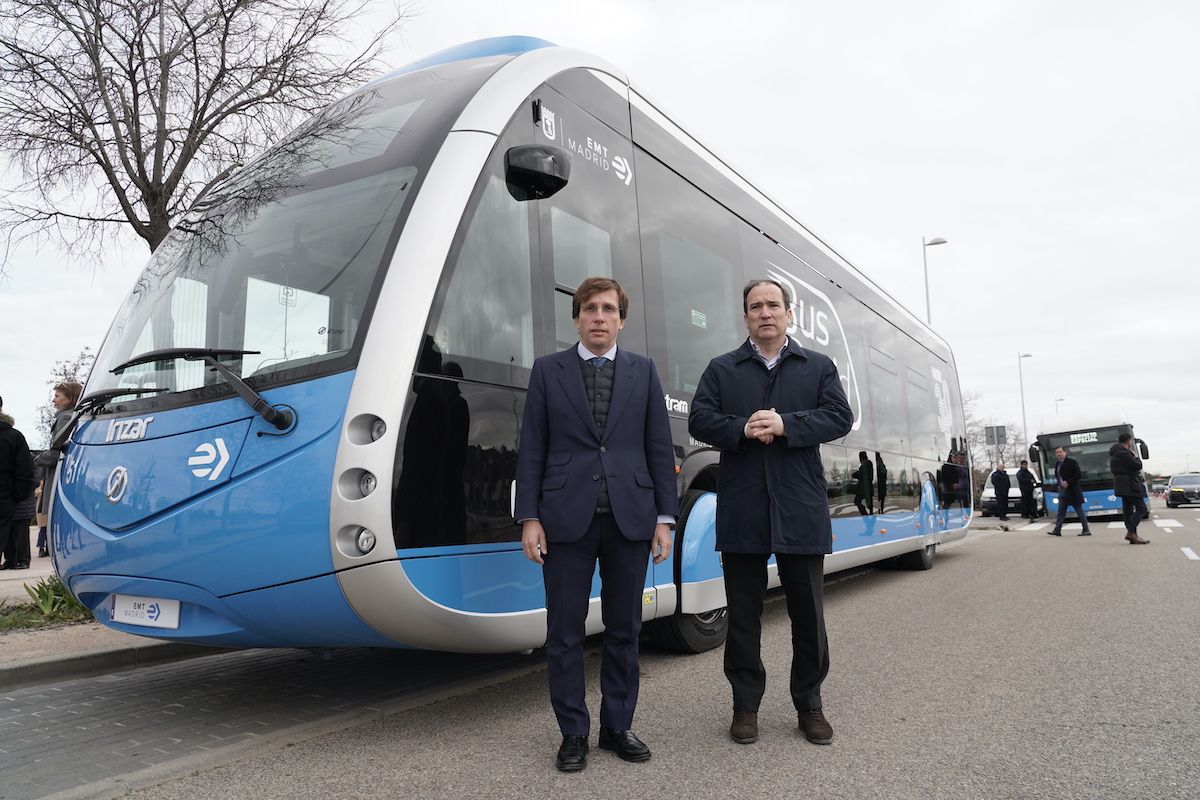 Madrid estrena autobuses eléctricos con tecnología que pone todos los ...