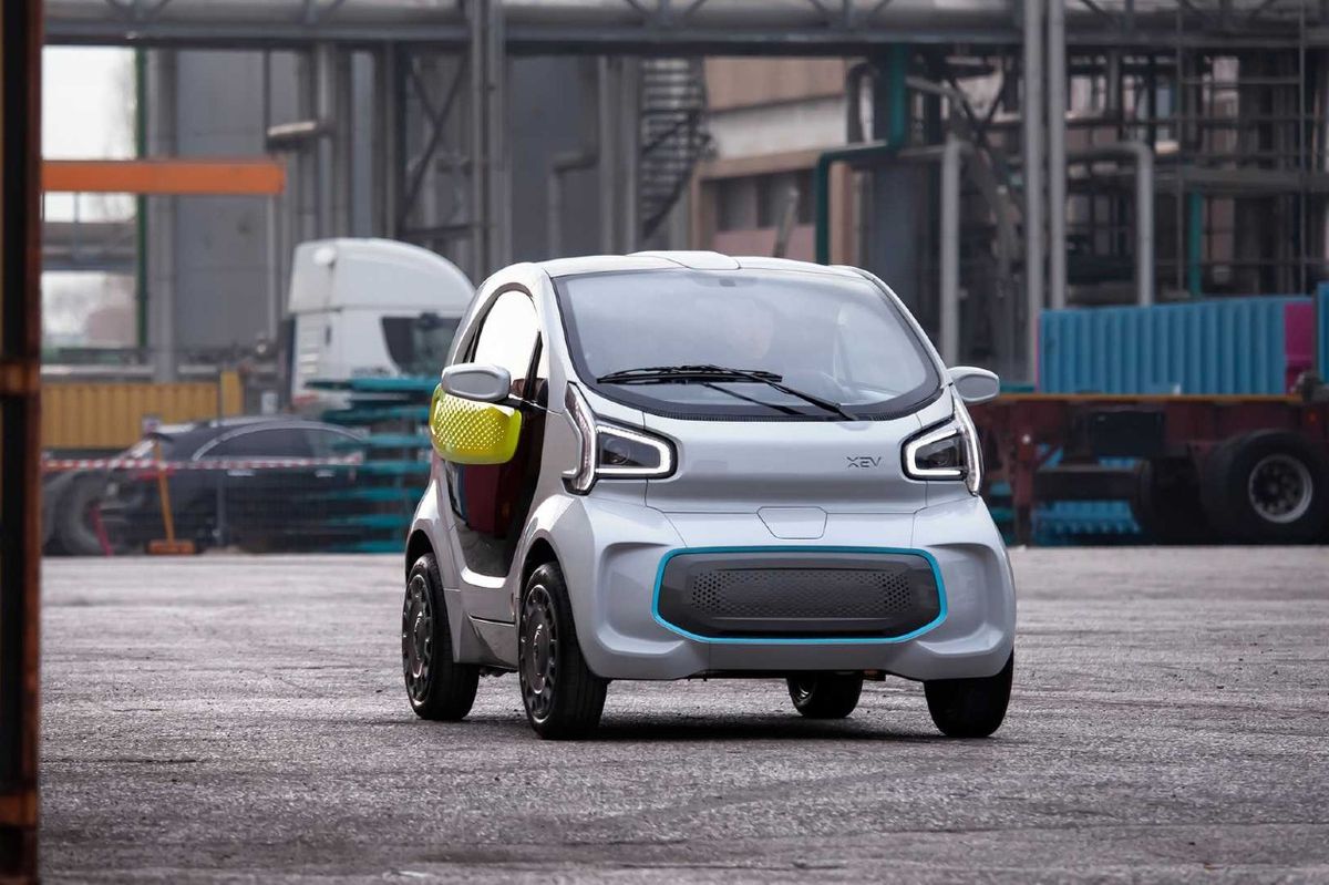 4 coches que puedes conducir con el permiso B1