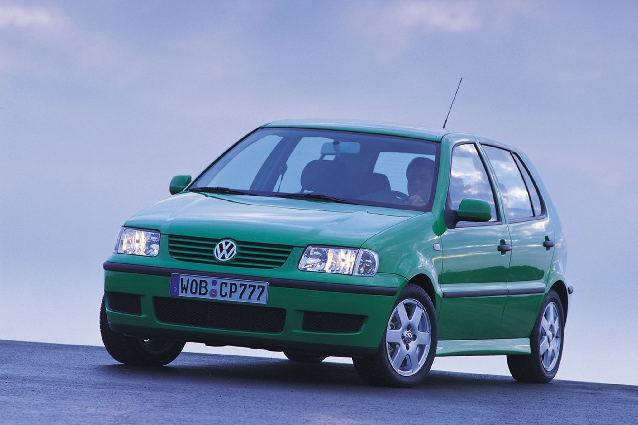 ¿Recuerdas el Volkswagen Polo verde con ZIRITIONE?