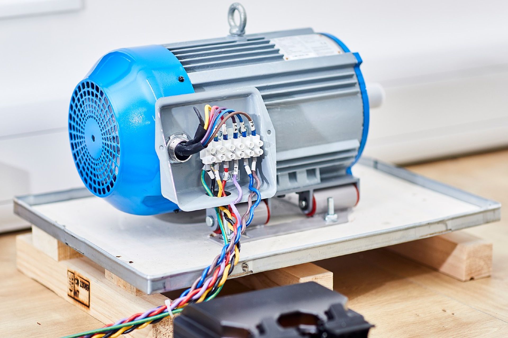 Smart Motor System, el primer motor eléctrico inteligente que permite ...