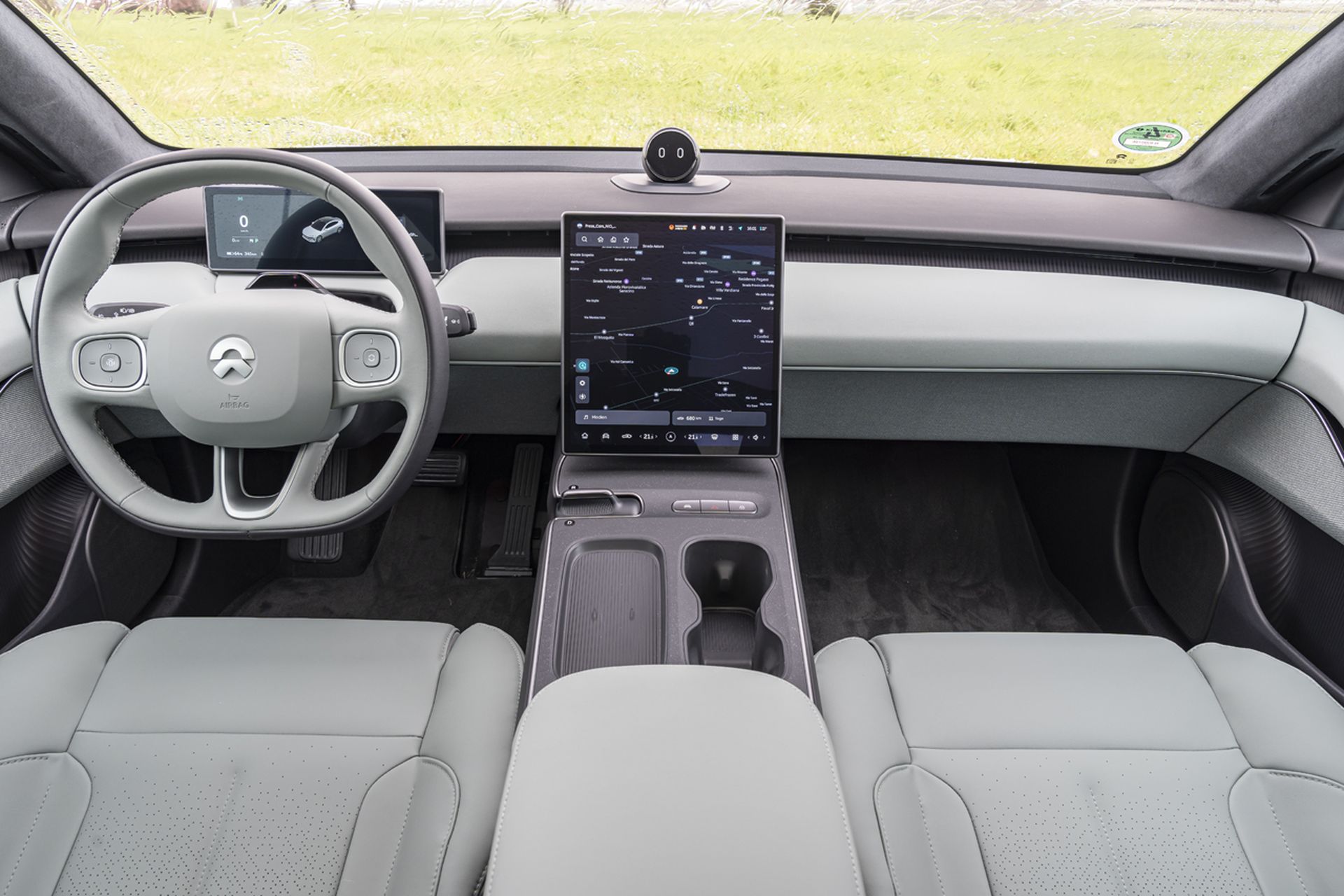 Prueba Nio ET5: interactivo, moderno y bien hecho