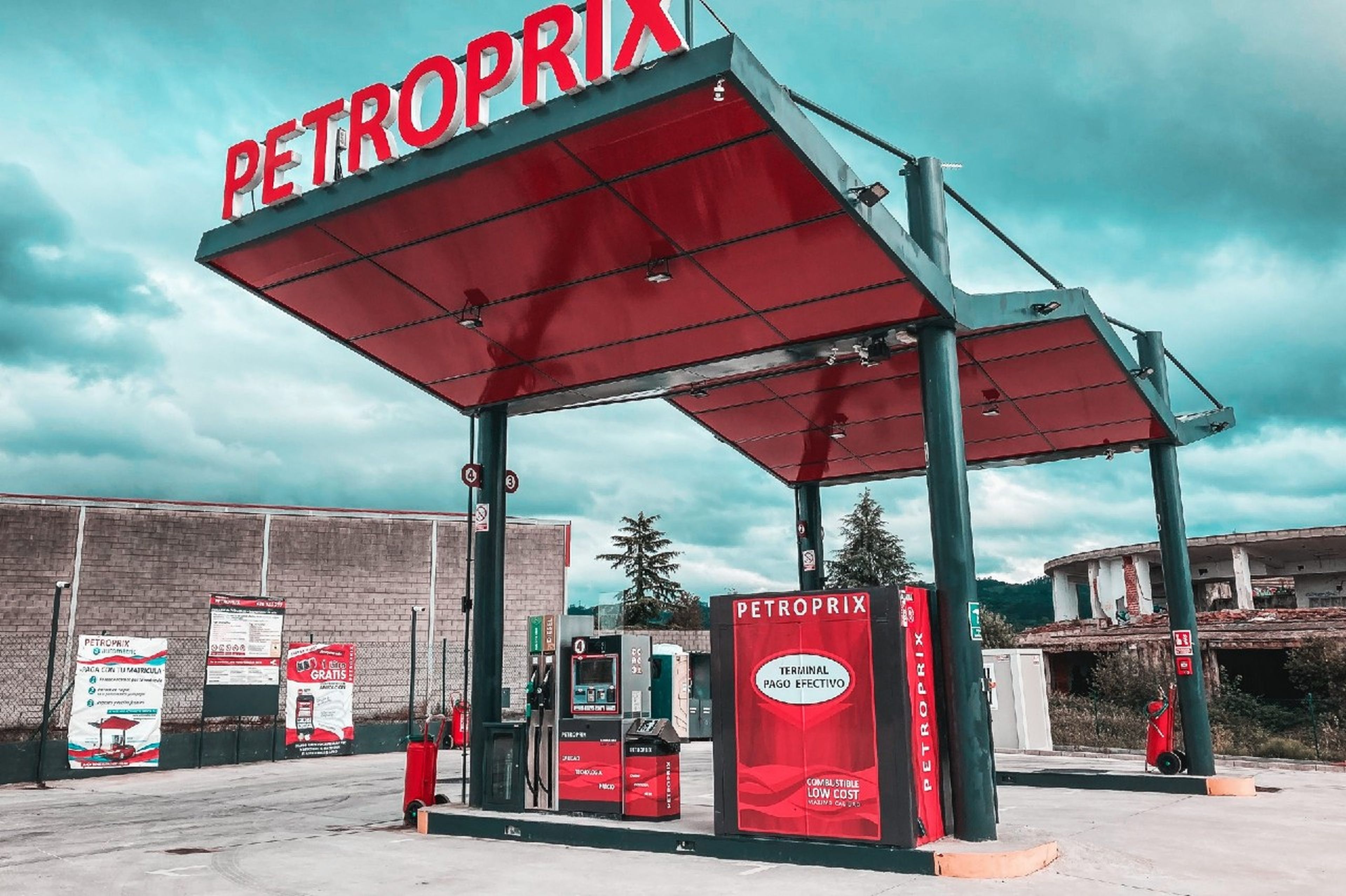 En Qué Se Diferencia La Gasolina Low Cost De Una Convencional