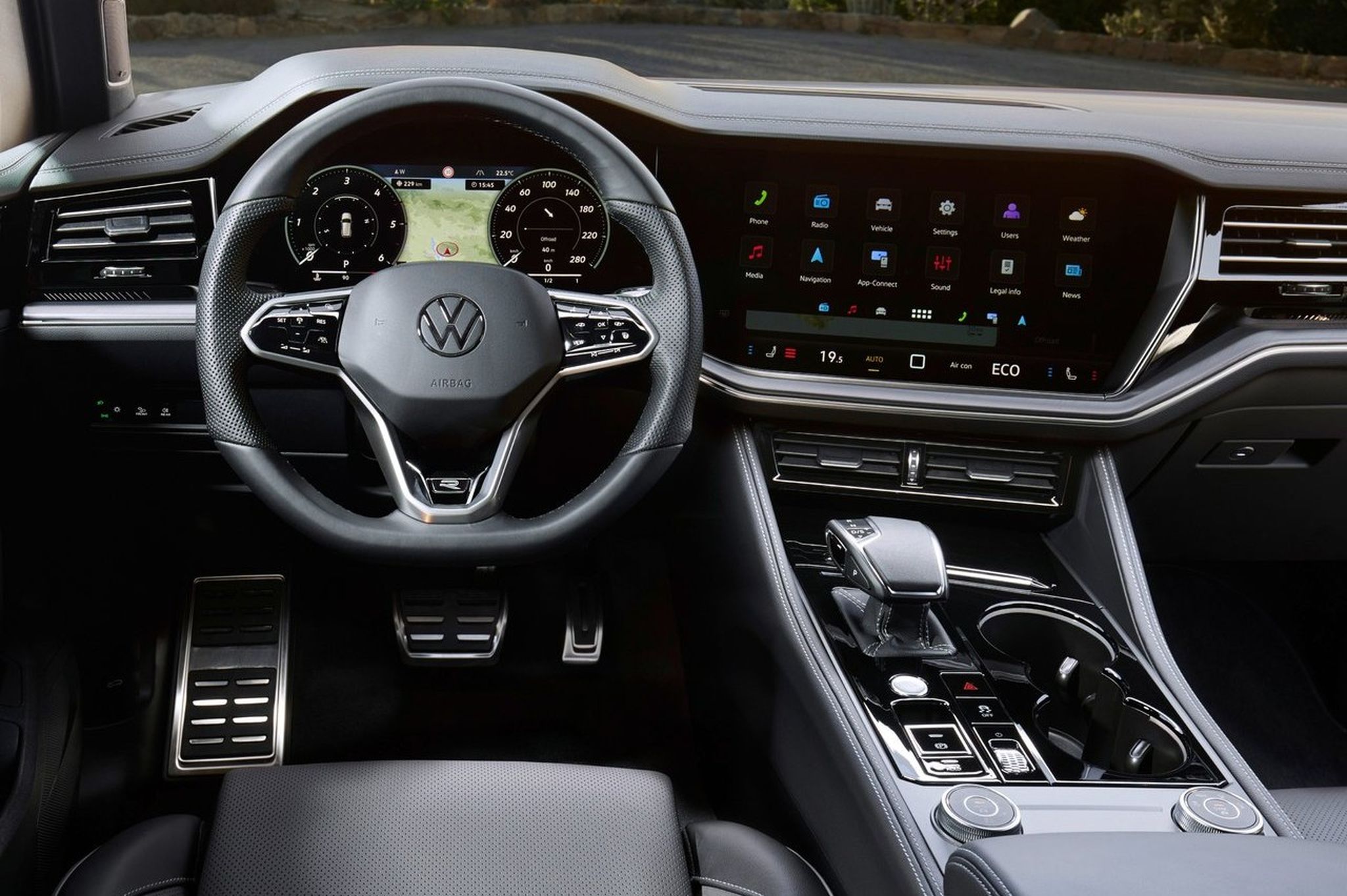 Volkswagen Touareg 2023, más tecnología y nueva puesta a punto para el gran SUV de Volkswagen