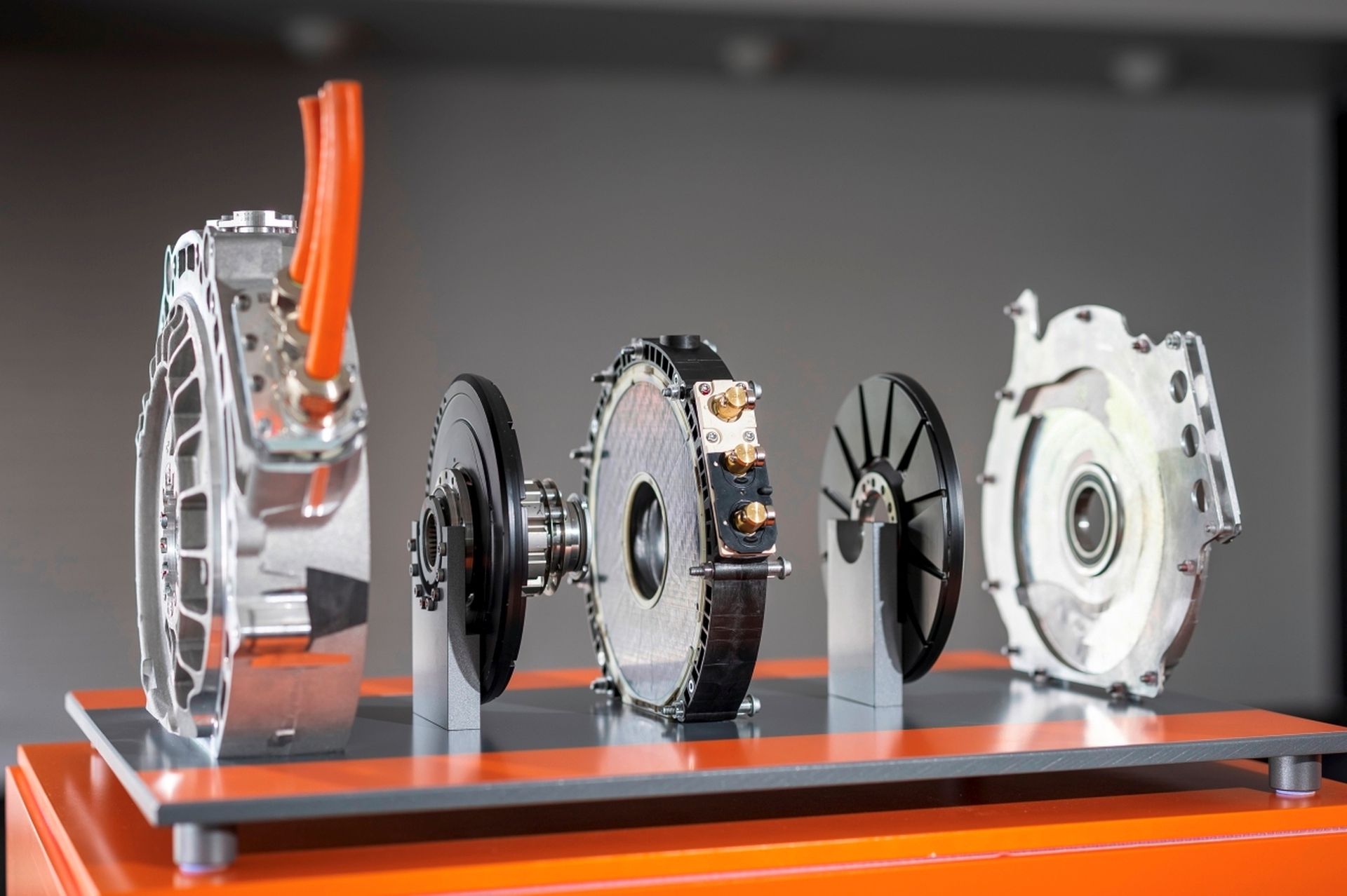 El motor de flujo axial podría poner patas arriba el coche eléctrico