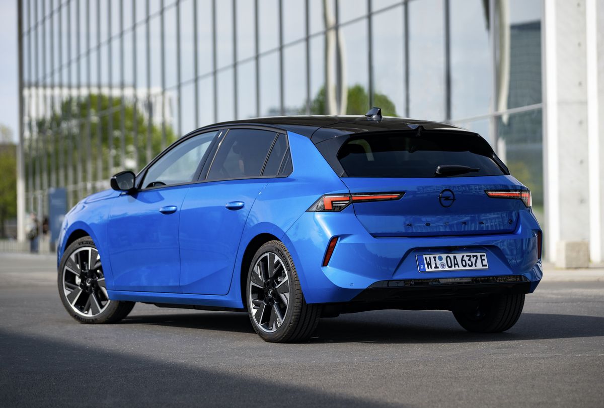 Prueba Opel Astra Electric, con 156 CV y hasta 416 km de autonomía