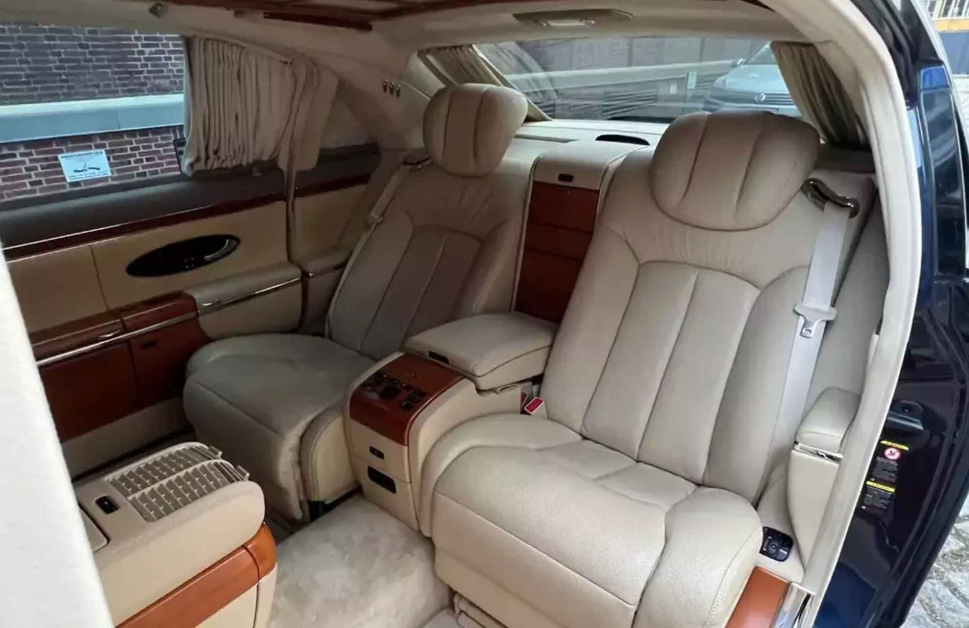 Un Maybach 62 de 2003… ¡por menos de lo que cuesta un Golf R!
