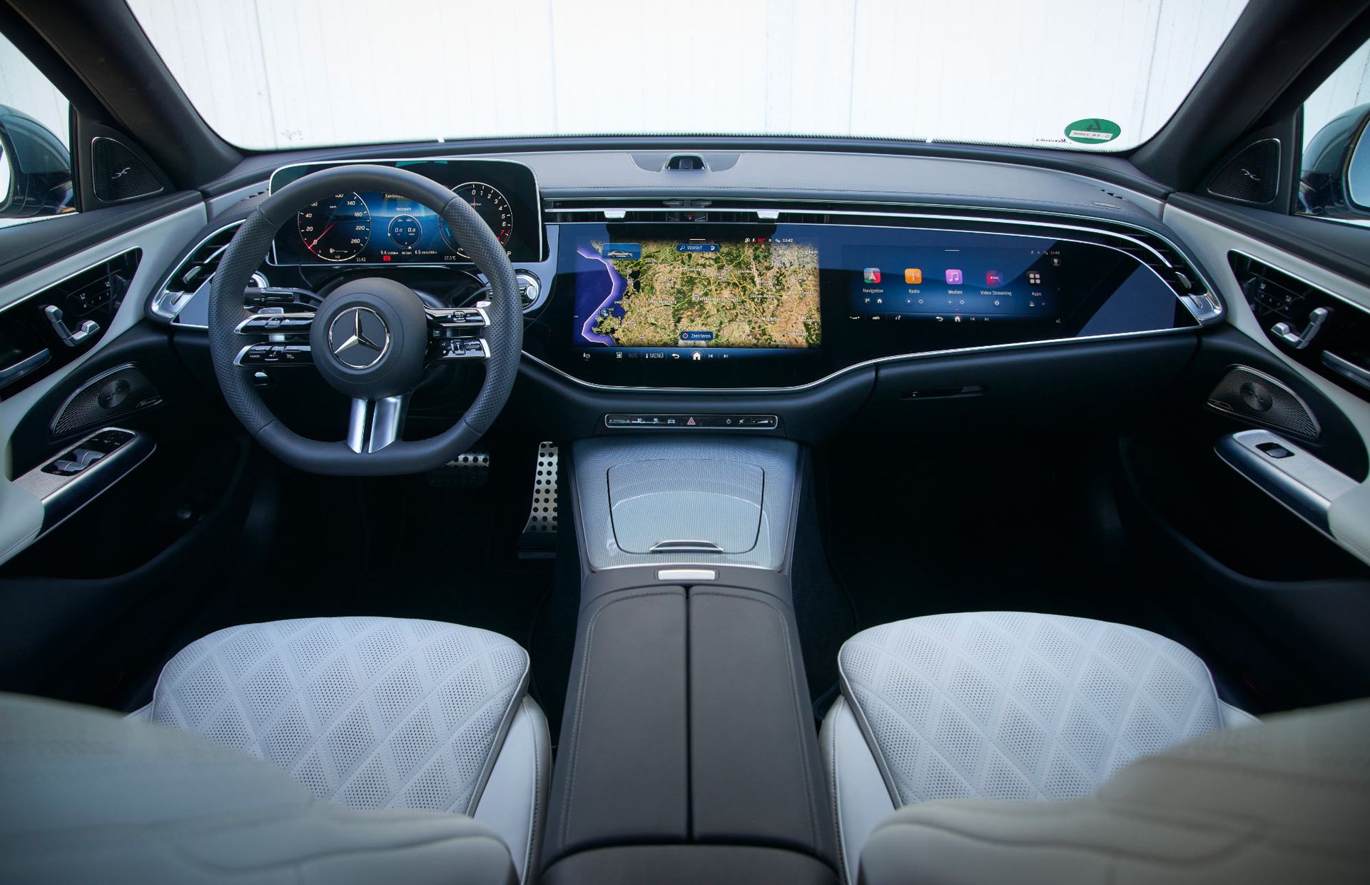 Prueba del Mercedes E 400 e 4Matic: un híbrido enchufable que marca ...