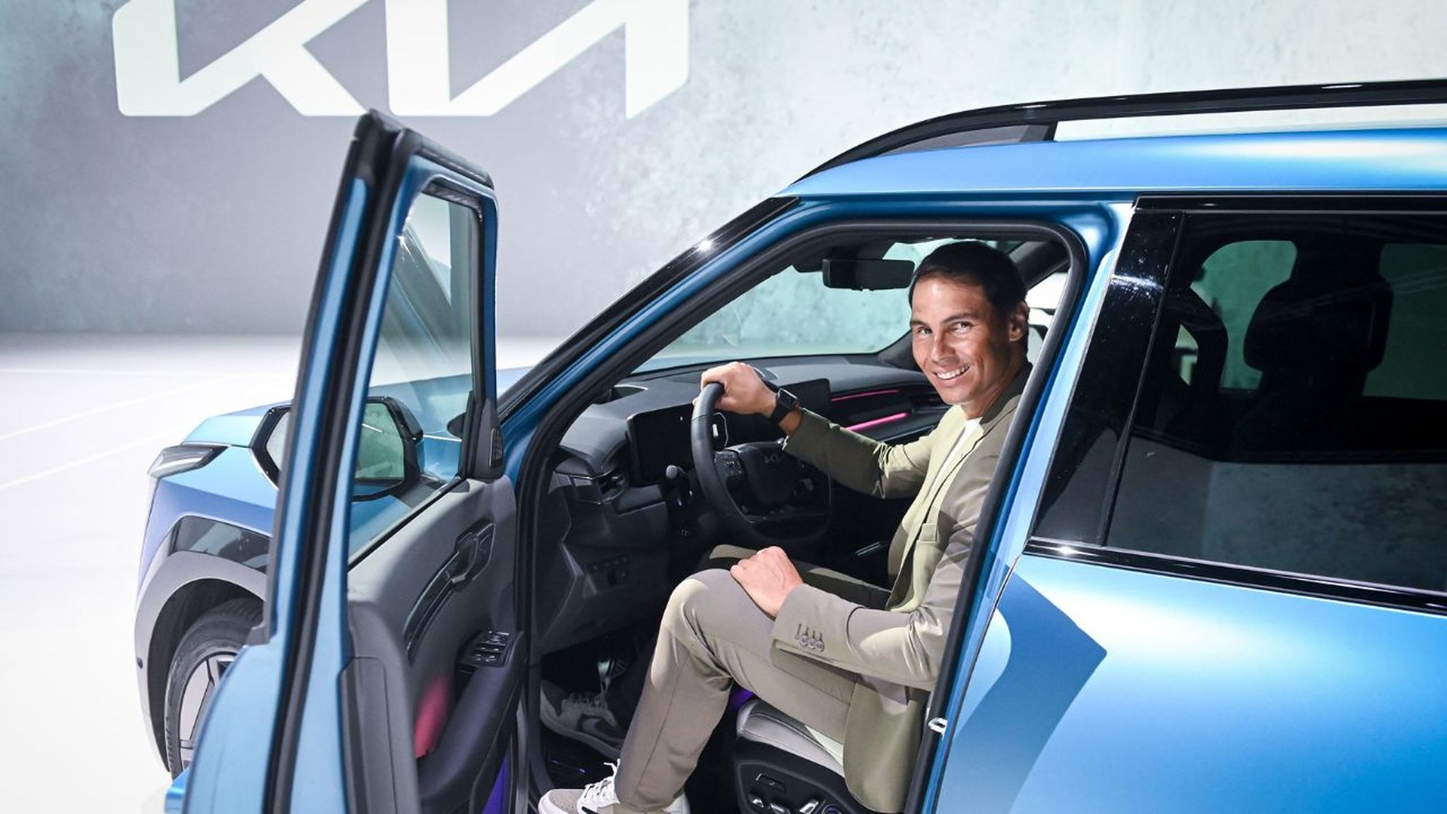 Este es el flamante nuevo coche de Rafa Nadal recién llegado de Corea