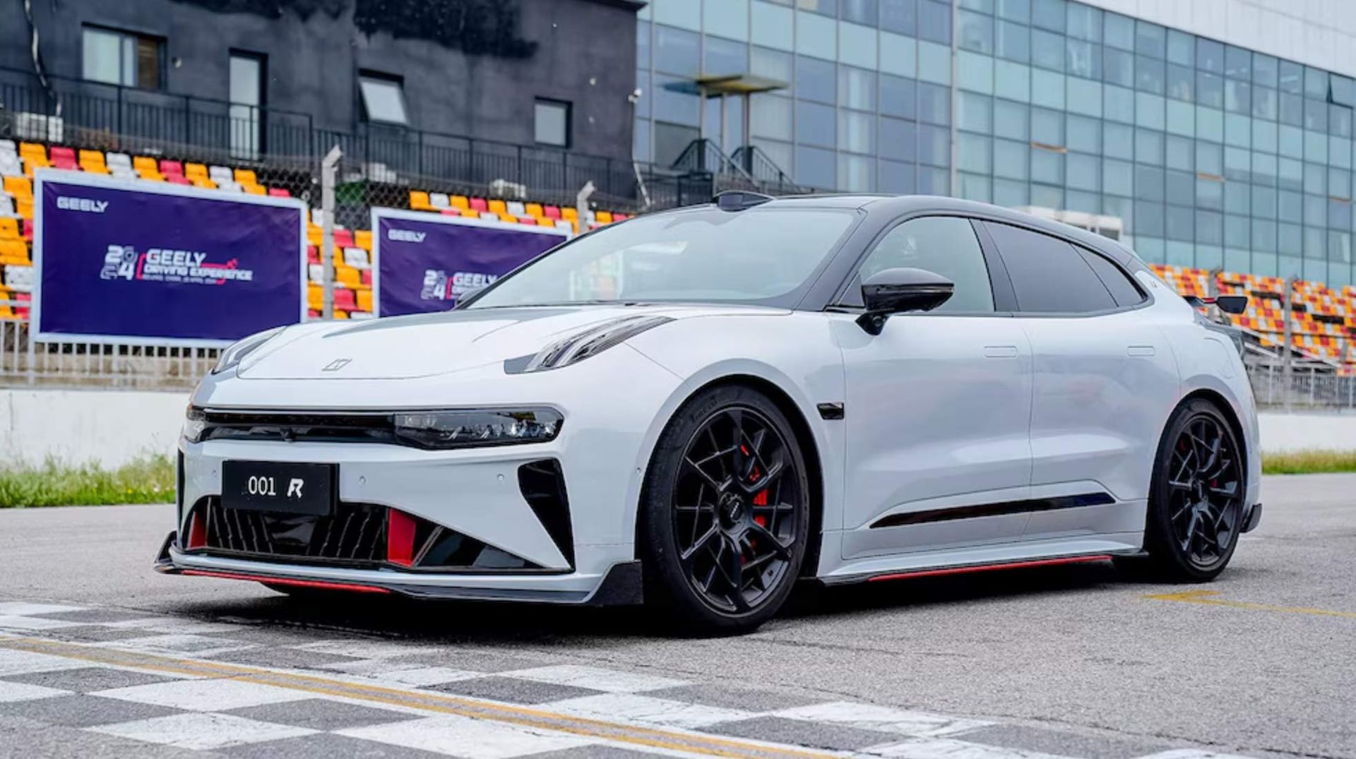 Prueba del Zeekr 001 FR: un electro-shock con una descarga de 1.265 CV