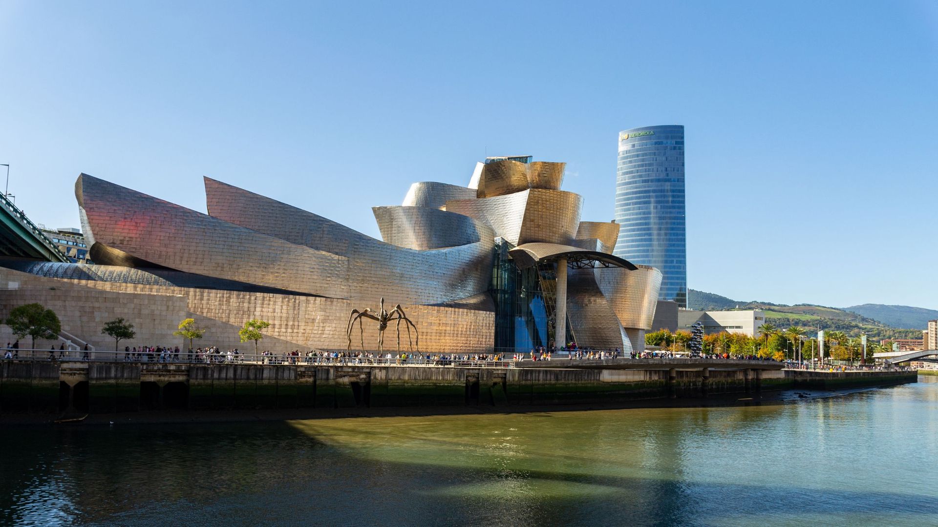 Bilbao construirá una infraestructura subfluvial bajo la Ría para 54.000 vehículos, y una lanzadera