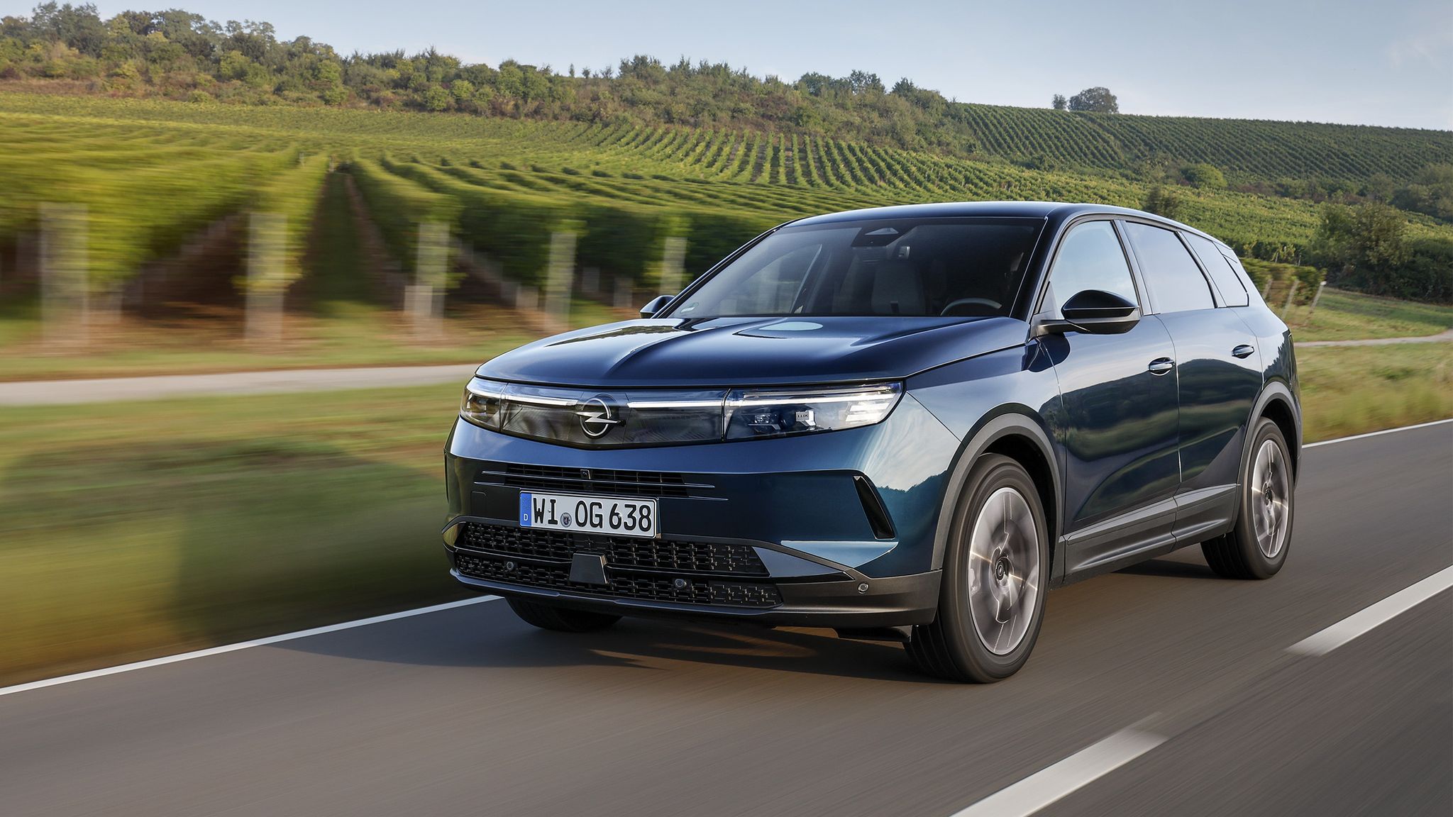 Probamos el Opel Grandland 2024: el SUV compacto con etiqueta Cero y ECO