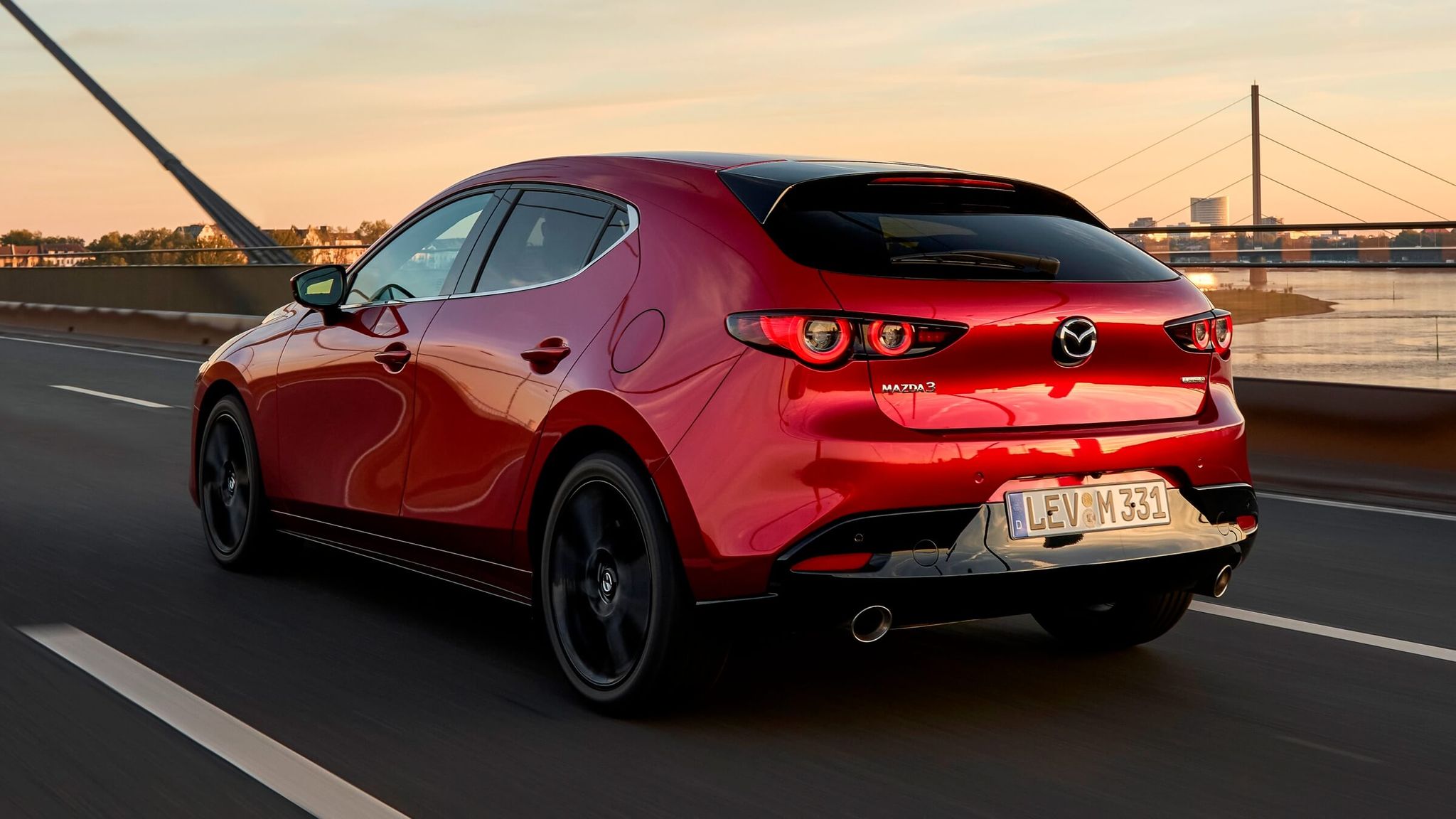 Mazda3 2025: estrena nuevo motor y más equipamiento