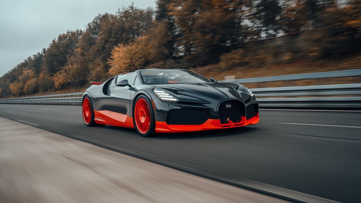 VÍDEO: el Bugatti W16 Mistral rompe el récord de velocidad de un coche ...