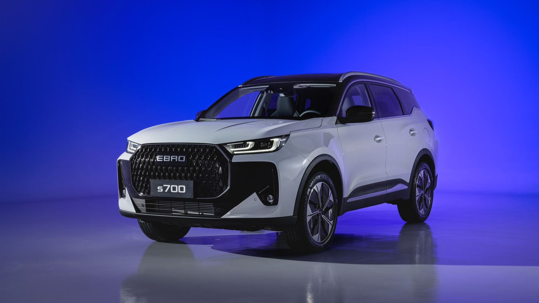 EBRO s700 PHEV Datos técnicos y carcterísticas. | Autobild.es