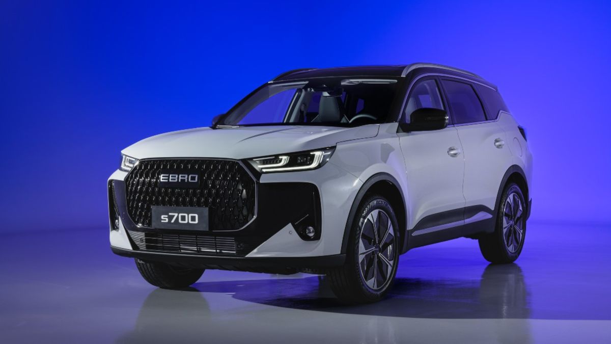 Omoda 5, Ebro S700, BYD Seal... qué se esconde detrás de los coches que nadie conocía hace nada ...