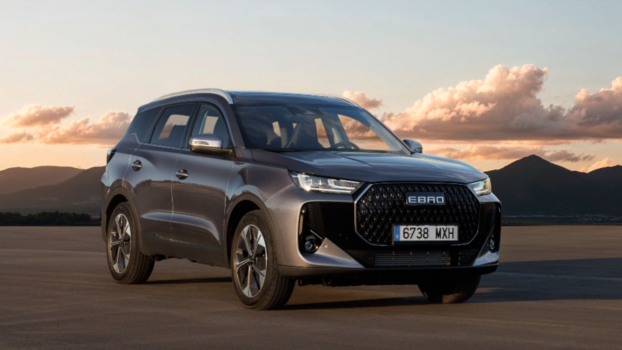 Omoda 5 o Ebro S700, dos SUV muy completos que hace un año no existían ...