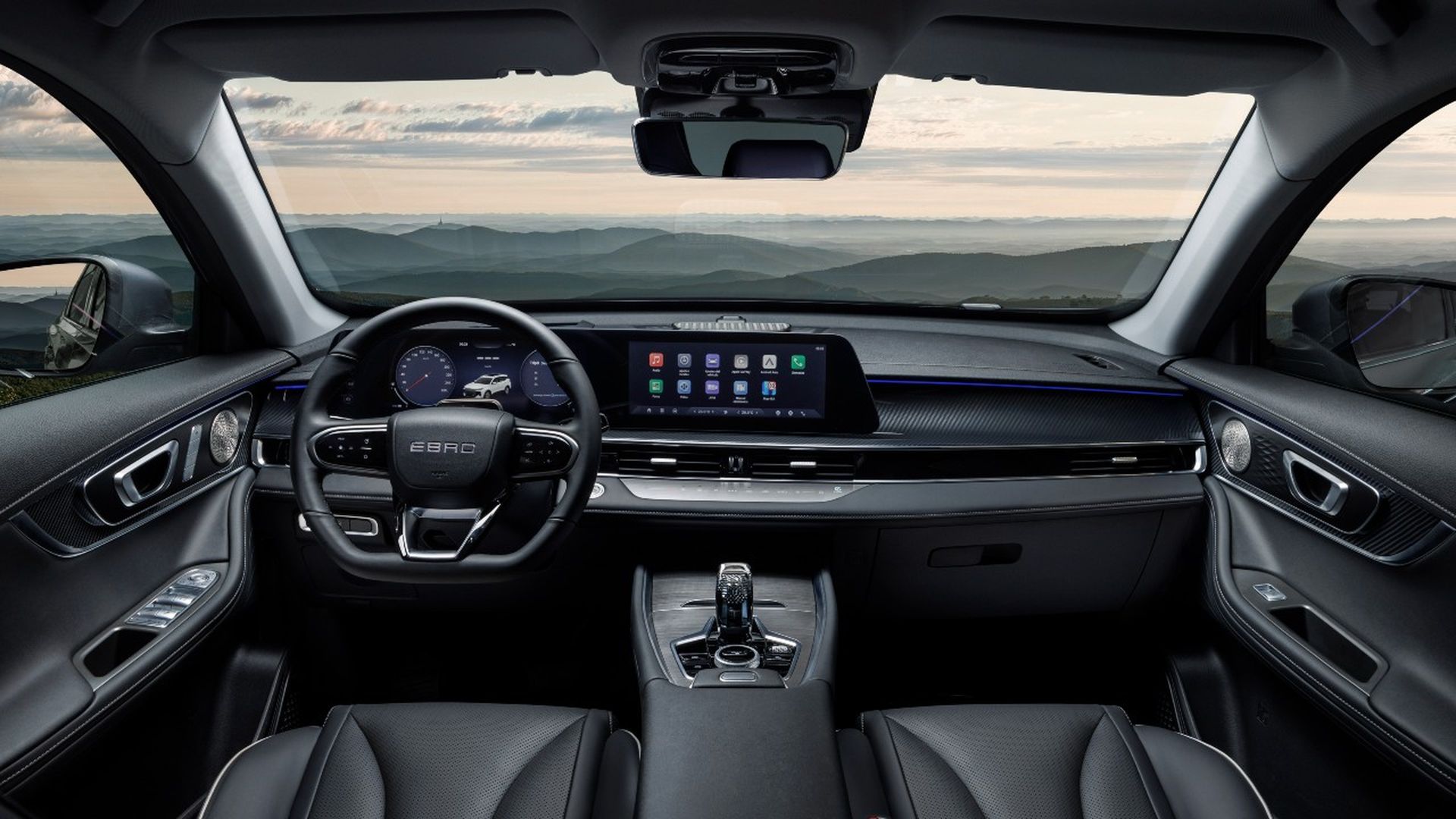 Omoda 5 o Ebro S700, dos SUV muy completos que hace un año no existían ...