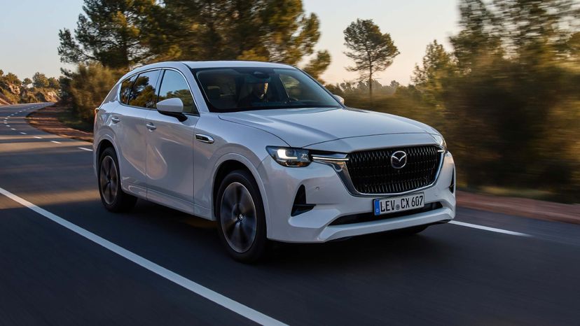 Los cinco peores rivales del Mazda CX-60 2025