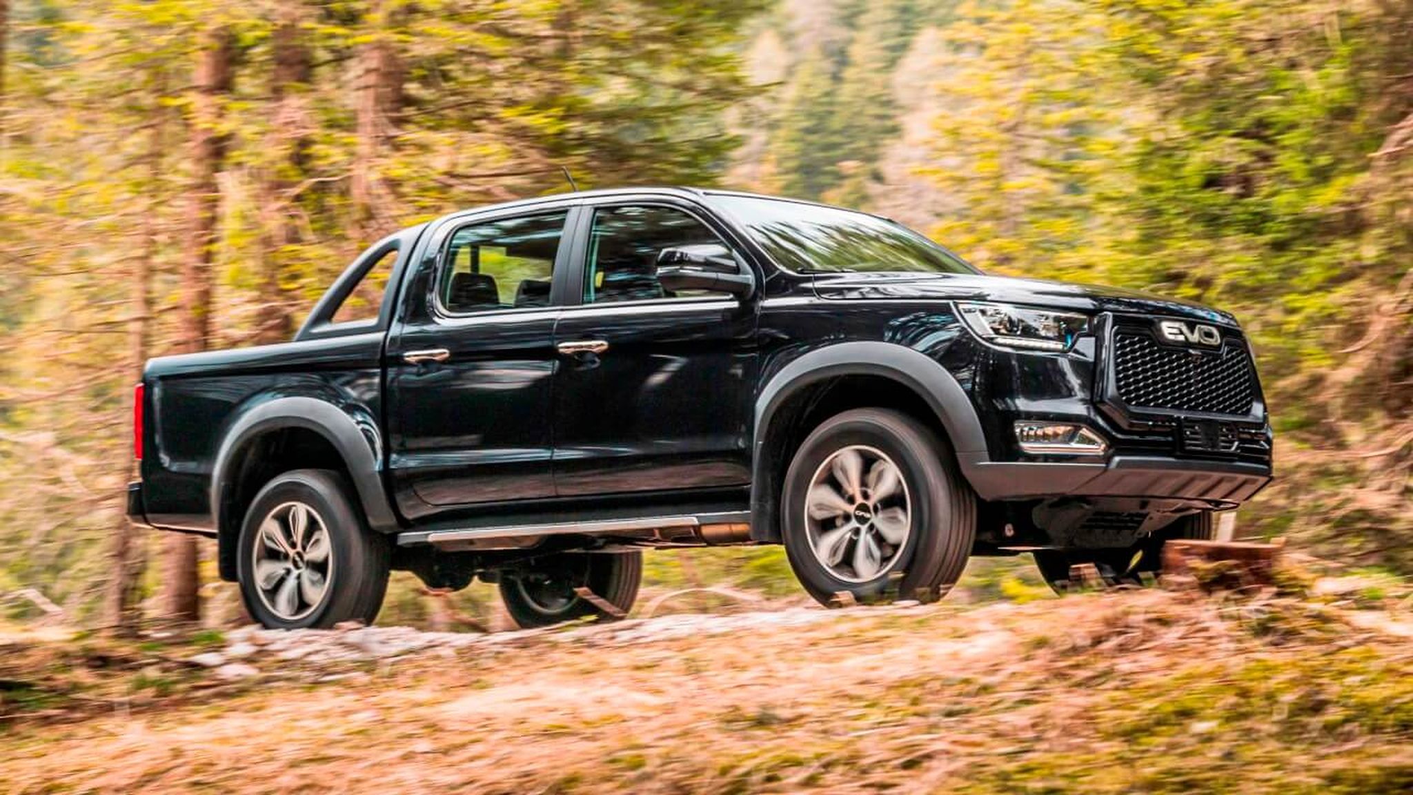El Evo Cross 4 es el nuevo pick-up con un precio de derribo, garantía de 5 años y un completo ...