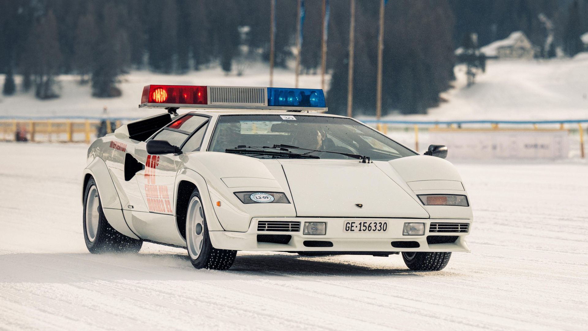 Lamborghini Countach, te cuento la historia del safety car más especial ...