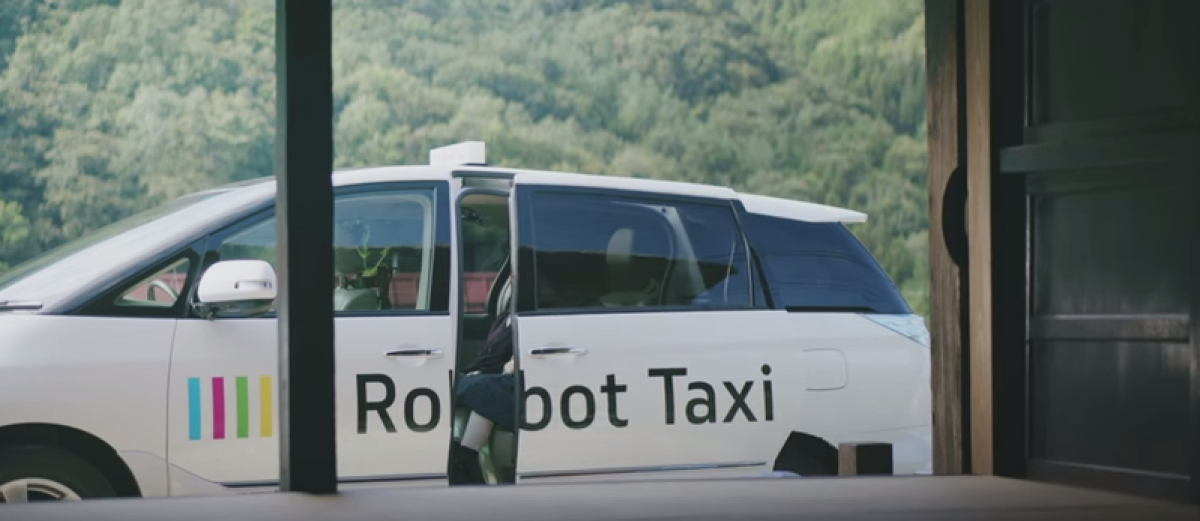 Los taxi robot que conducen solos llegan a Japón -- Tecnología ...