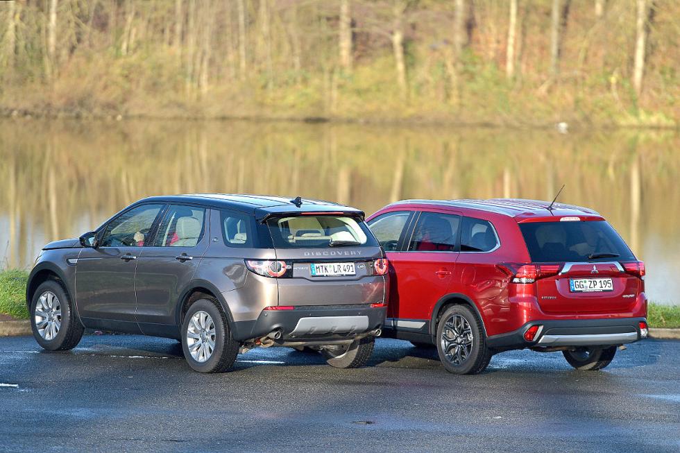 Duelo: Land Rover Discovery Sport vs Mitsubishi Outlander -- Autobild.es